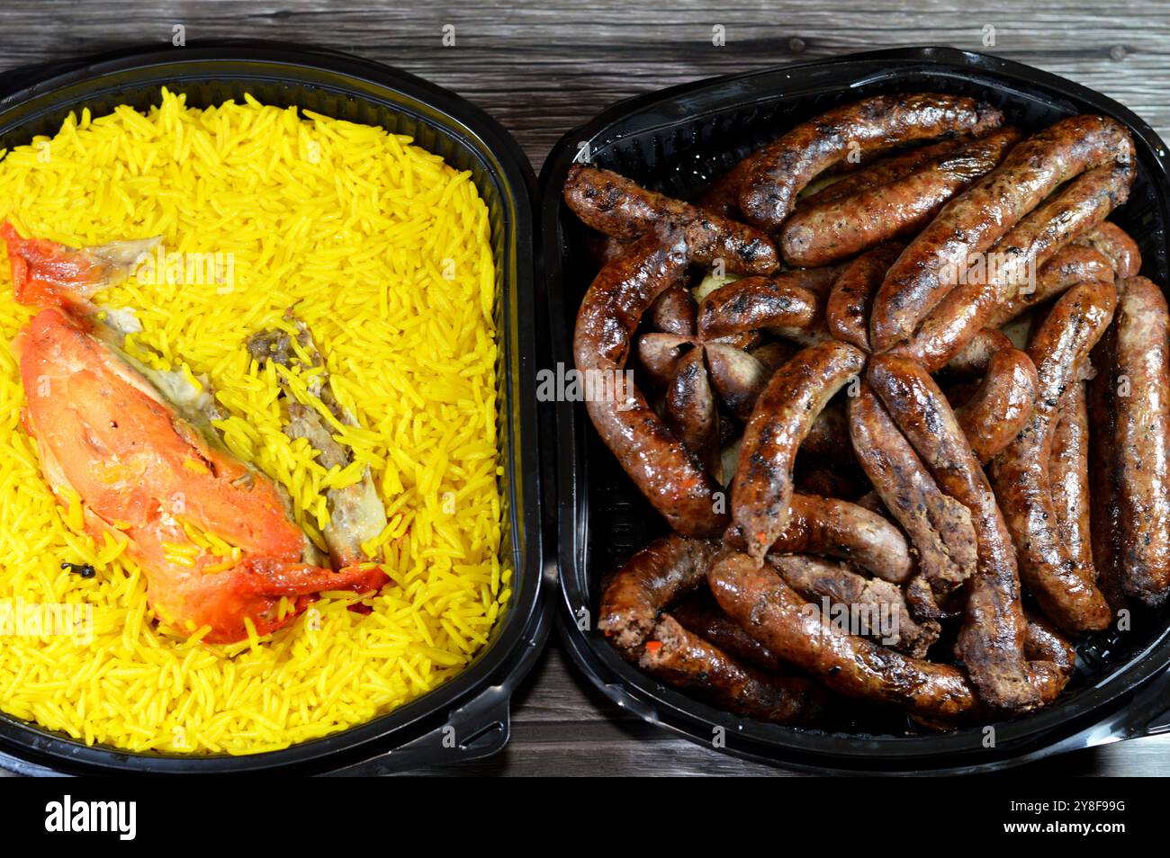 Chicken shawarma saudi hi-res stock photography and images - Alamy