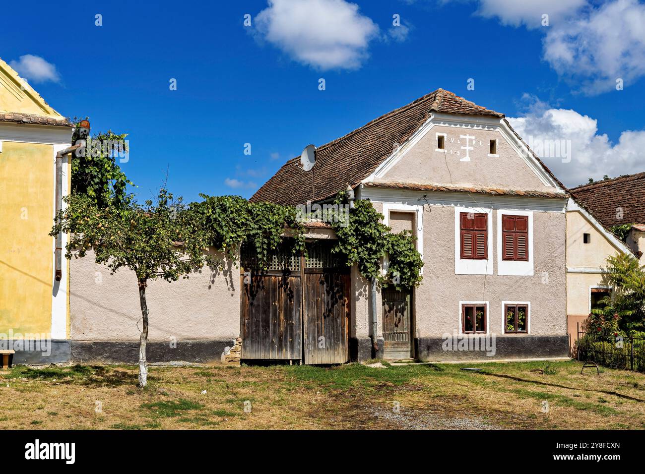 The Transylvanian Saxon Farms in Viscri Stock Photo - Alamy