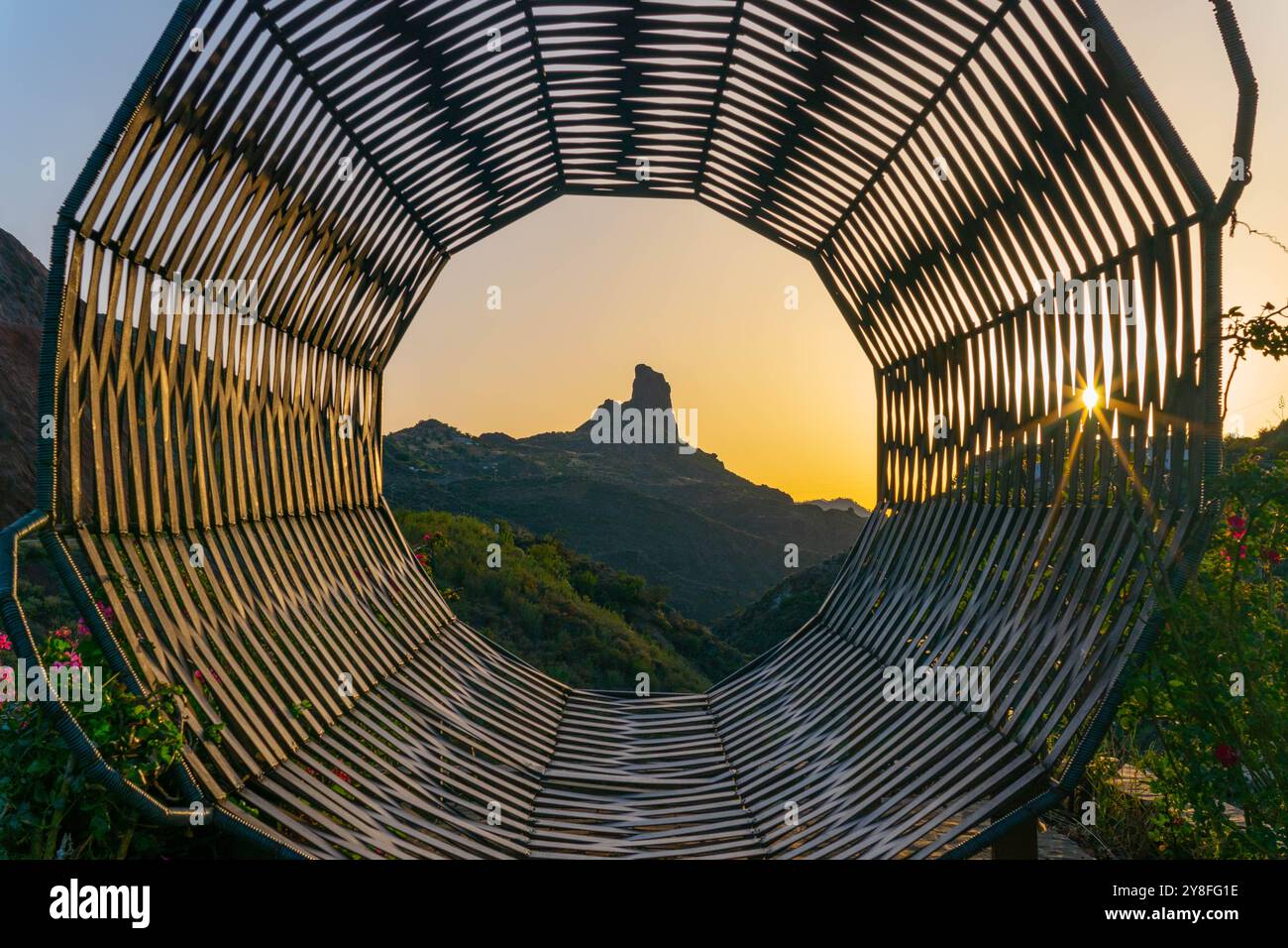 Wic circle hi-res stock photography and images - Alamy