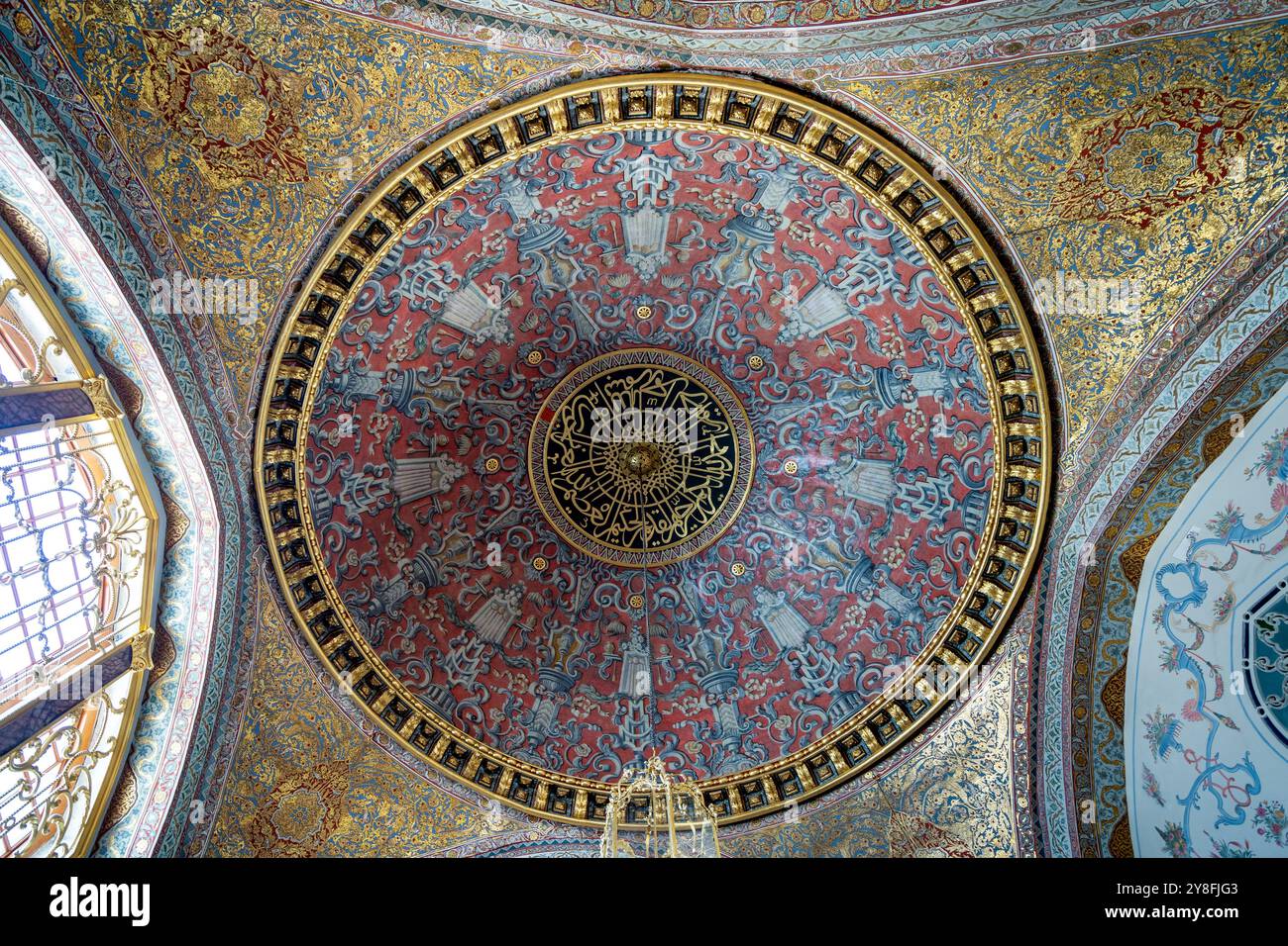 Turkiye. Istanbul. Topkapi palace. Sultan's Apartment. Decorated ...