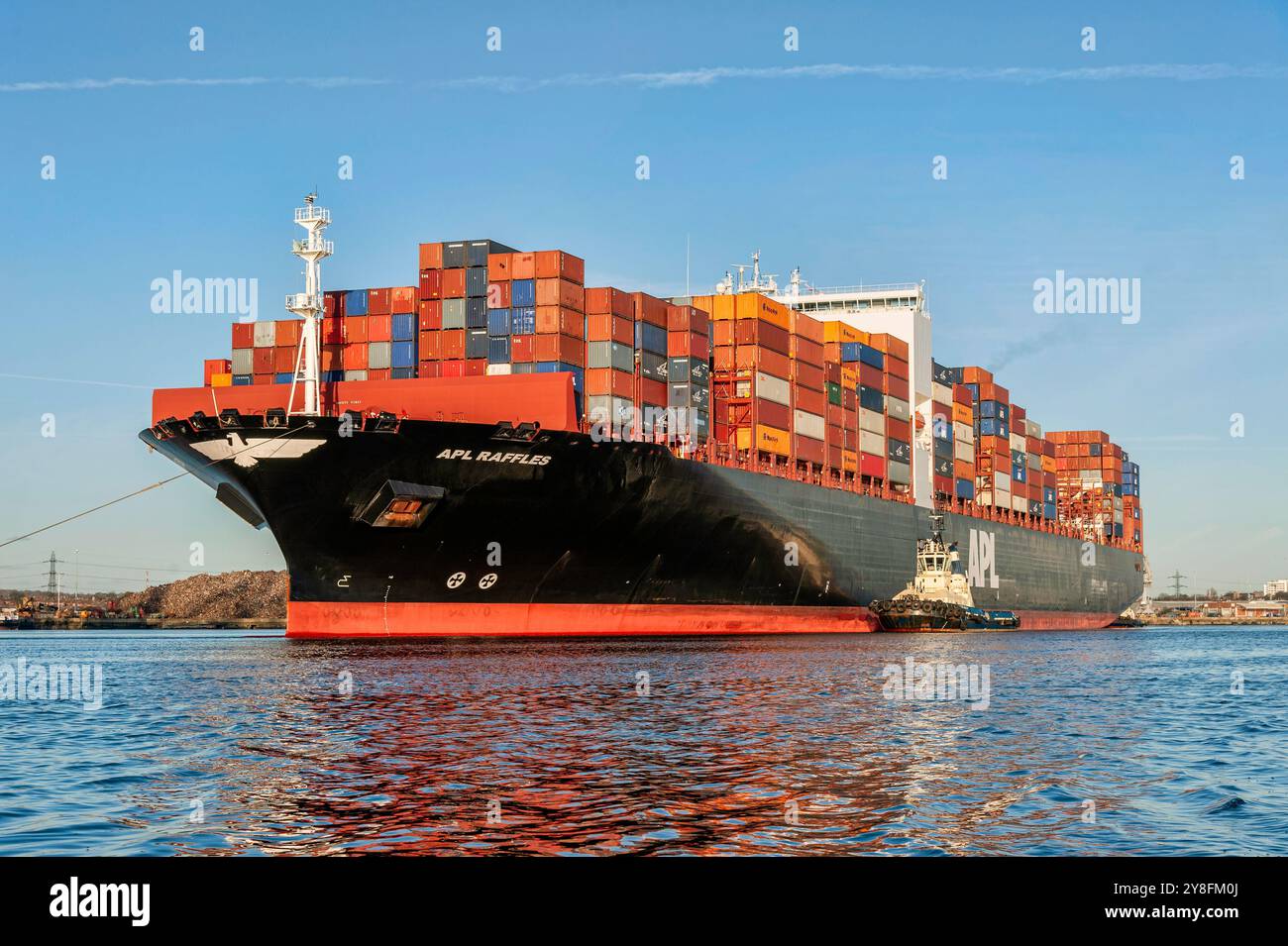 APL Raffles is a container ship operated by APL, now part of the CMA ...