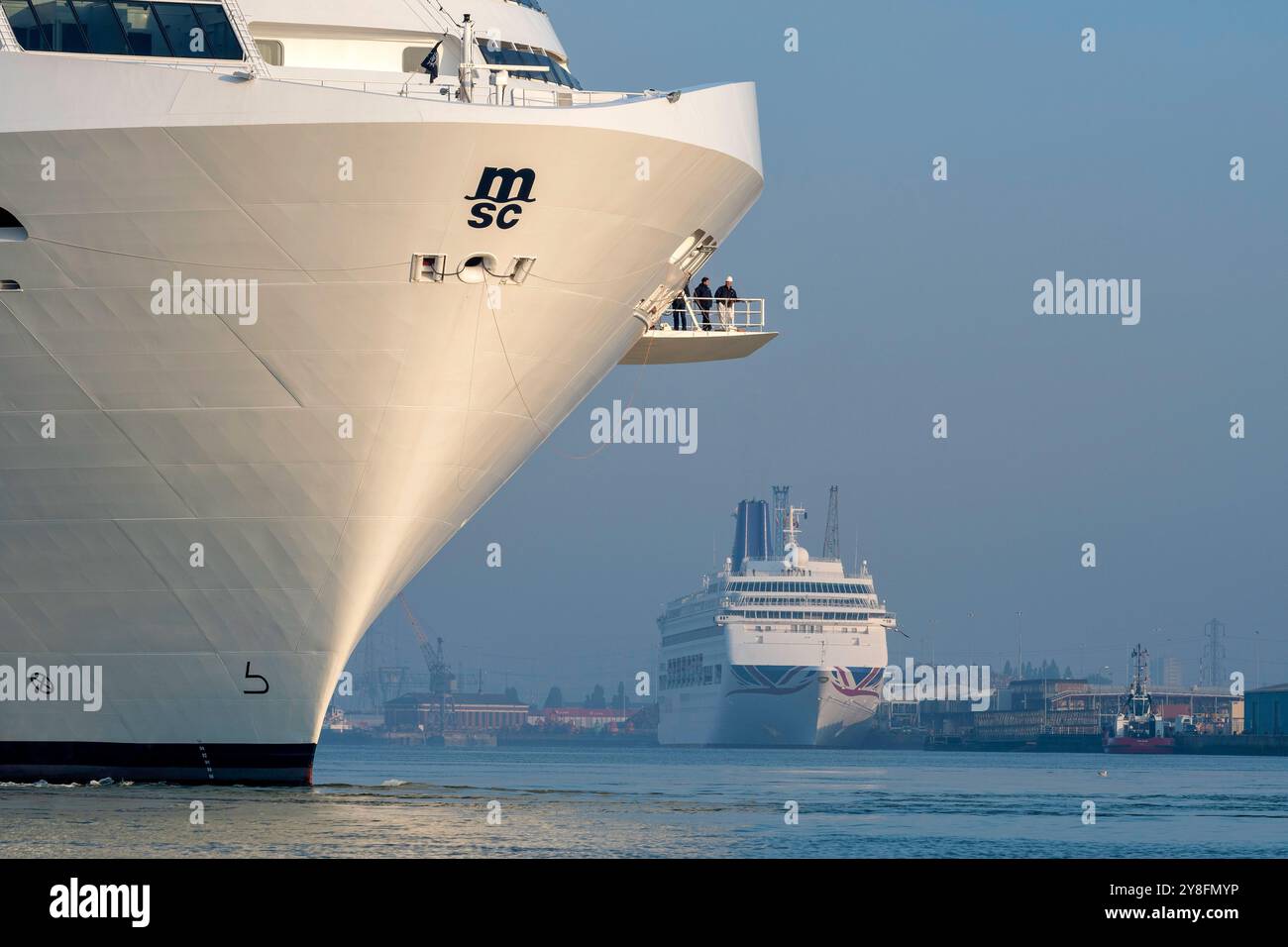 MSC Meraviglia is a Vista Project class cruise ship operated by MSC ...