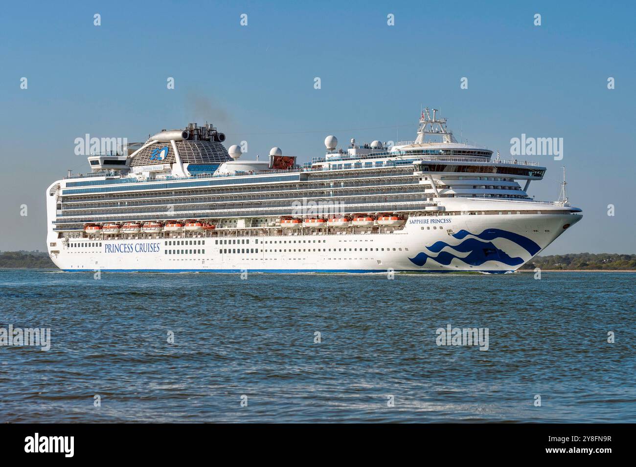 Sapphire Princess, a Gem class cruise ship operated by Princess Cruises ...