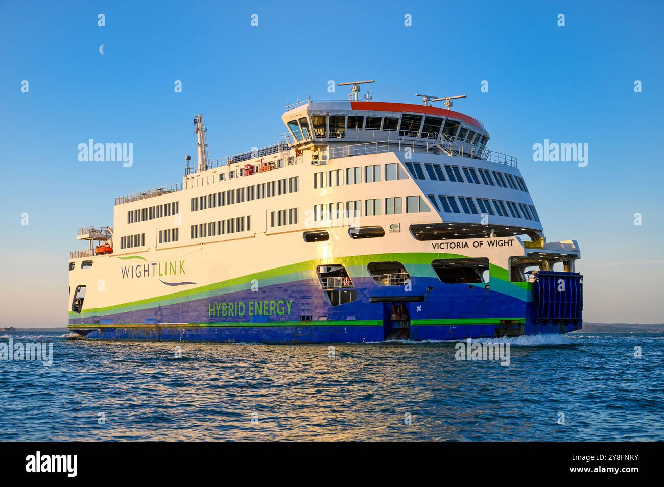 The hybrid-powered Wightlink ferry Victoria of Wight operates on ...
