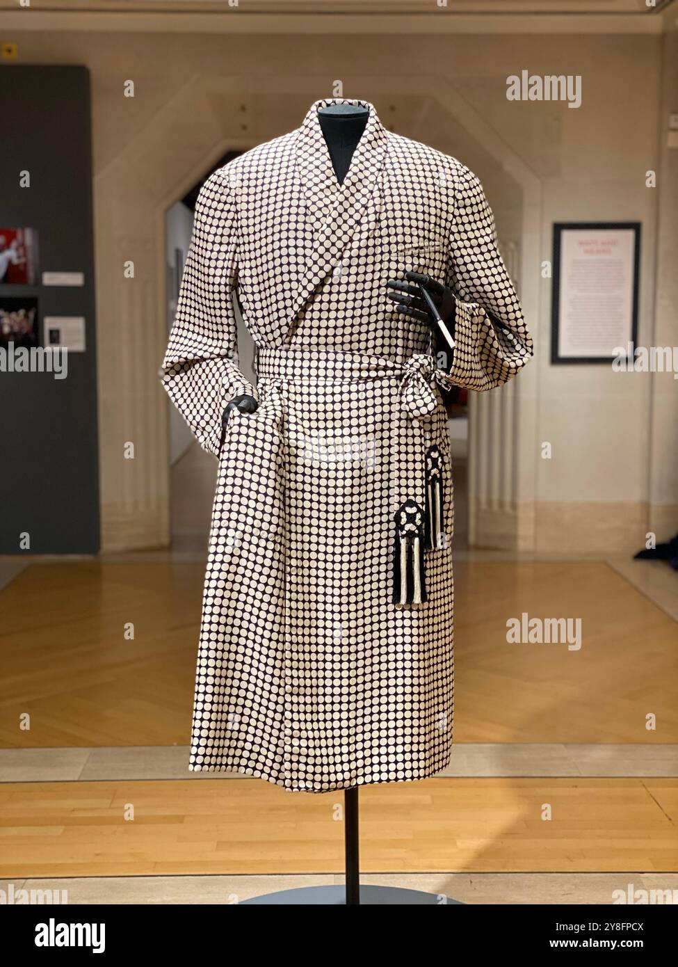 Noel Coward exhibition clothes worn by him, London Stock Photo - Alamy