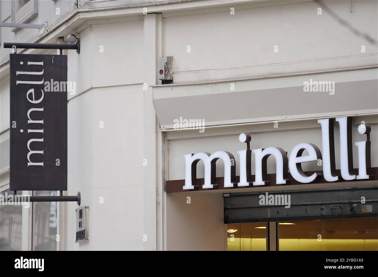 Minelli sign, a chain of Vivarte group, Lyon, France Stock Photo - Alamy