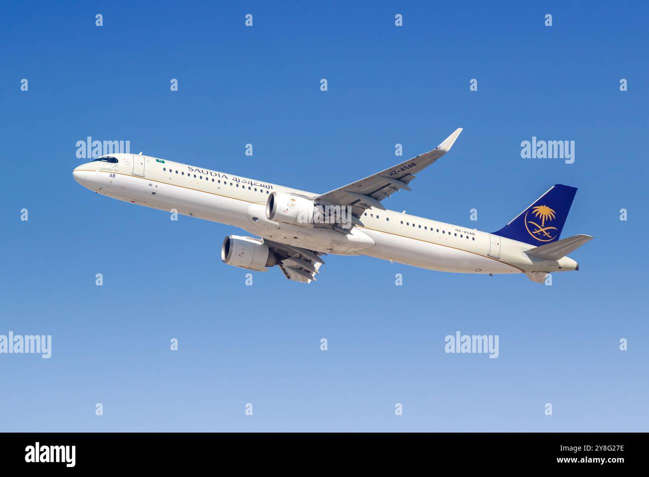 Dubai, United Arab Emirates - February 17, 2024: Saudia Airbus A321neo ...