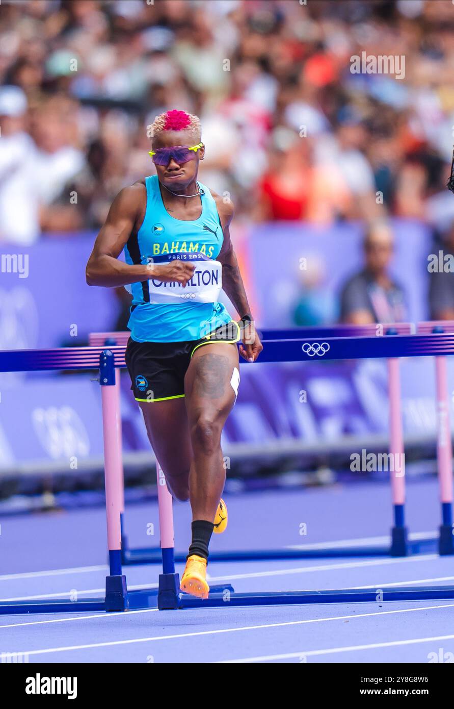 Devynne Charlton participating in the 100 meters hurdles at the Paris 2024 Olympic Games Stock ...