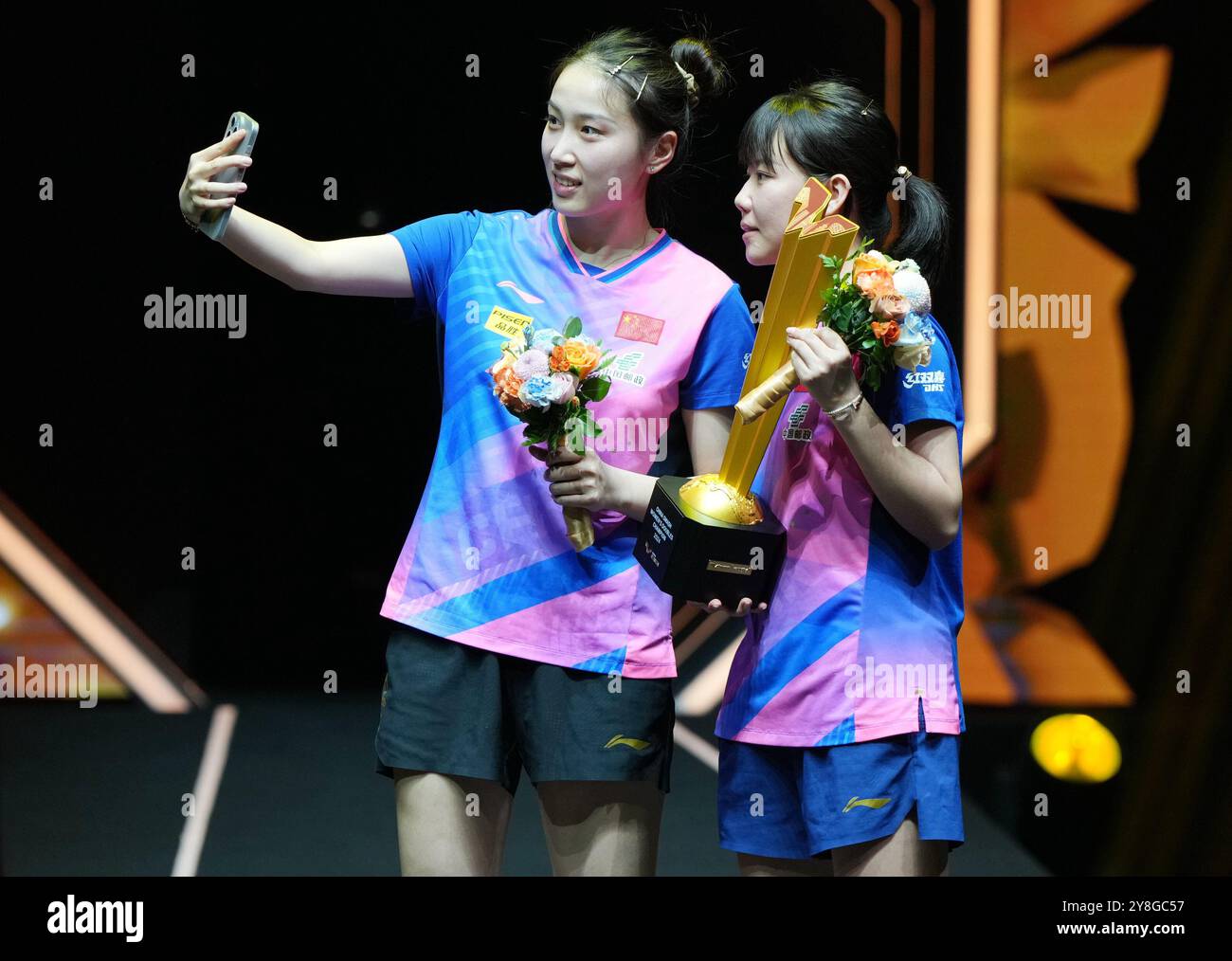 Beijing, China. 5th Oct, 2024. First-placed Qian Tianyi/Chen Xingtong ...