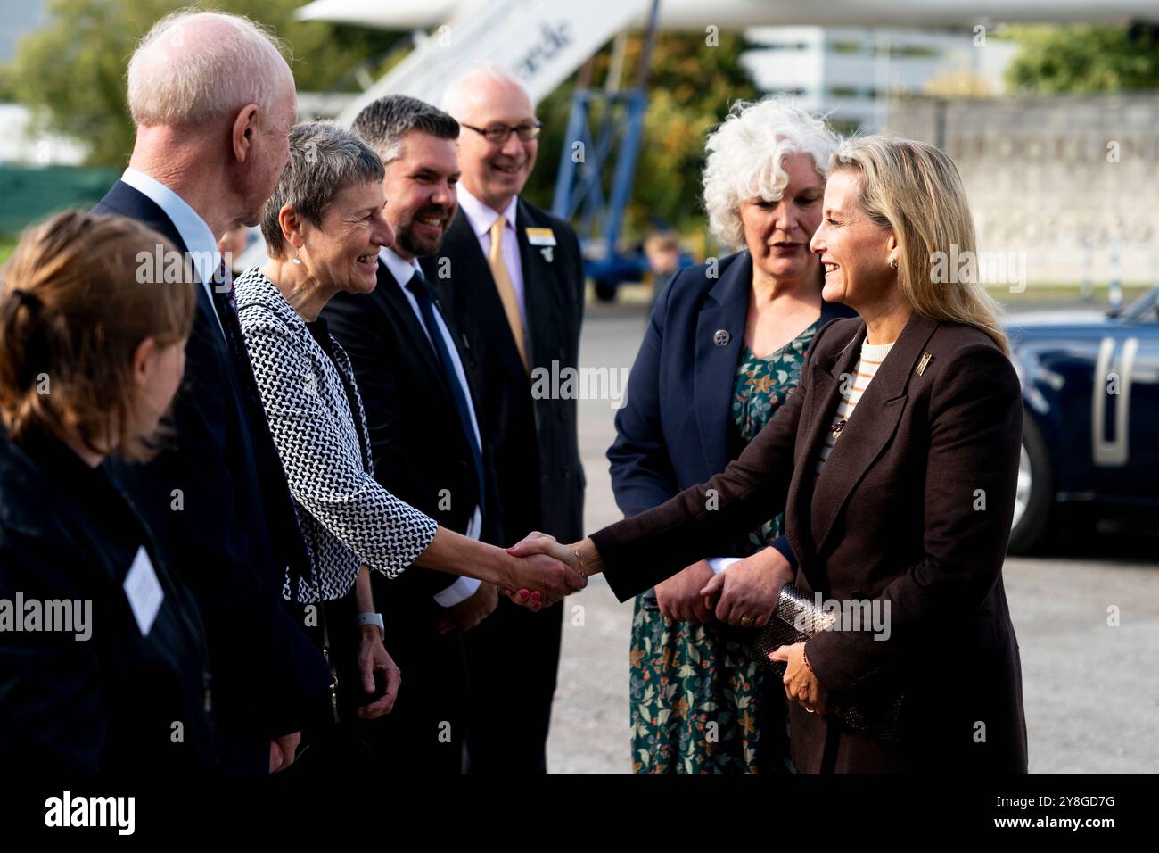 The Duchess of Edinburgh, patron of GirlGuiding, meets the CEO of ...