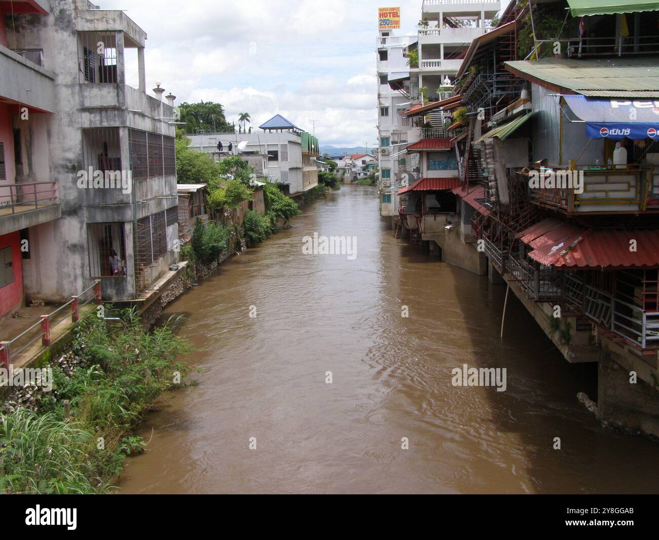 Myanmar tachileik tachilek hi-res stock photography and images - Alamy