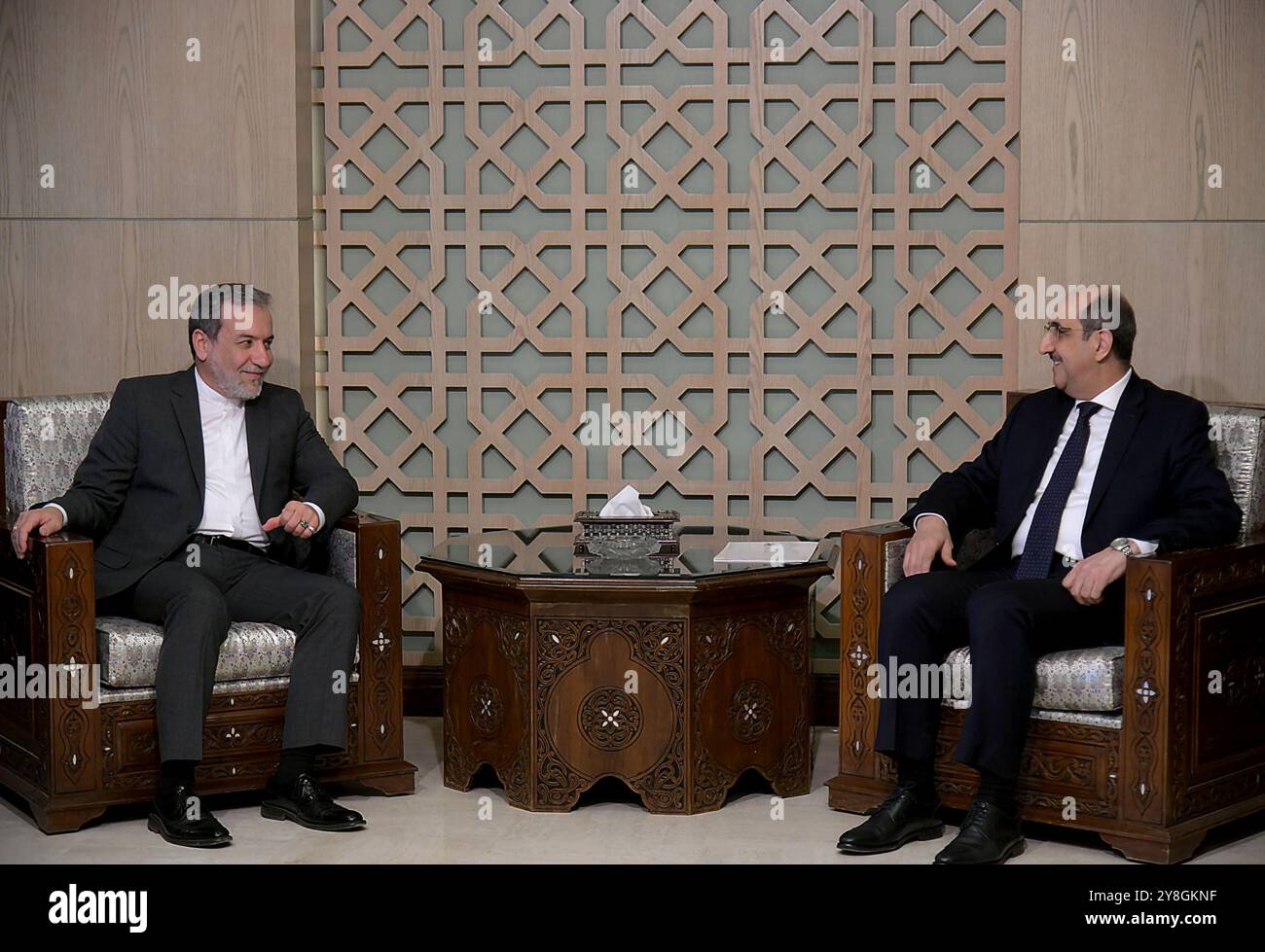 Araghchi damascus hi-res stock photography and images - Alamy