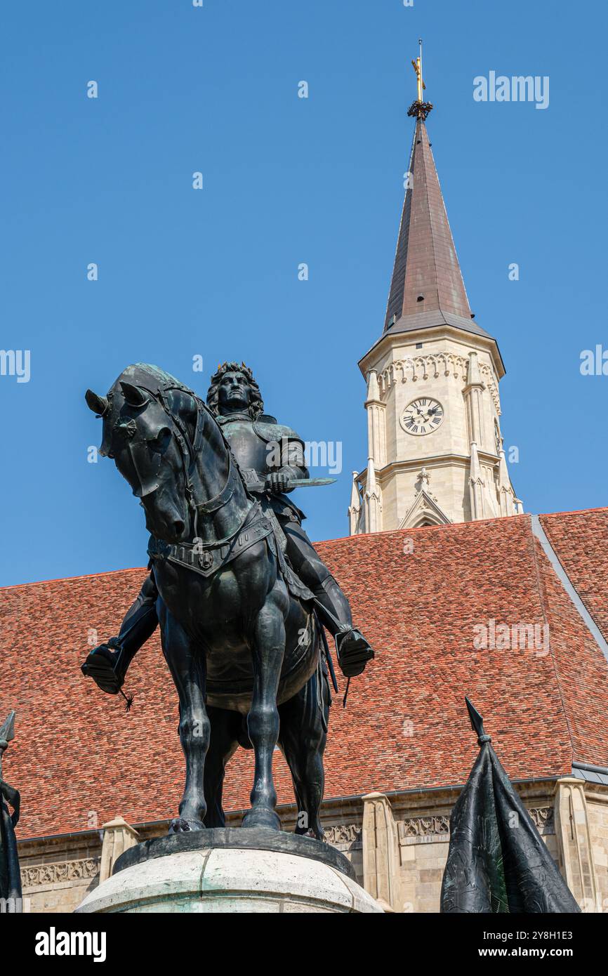 Monument depicting Matthias Corvinus and his four generals, Piaţa ...