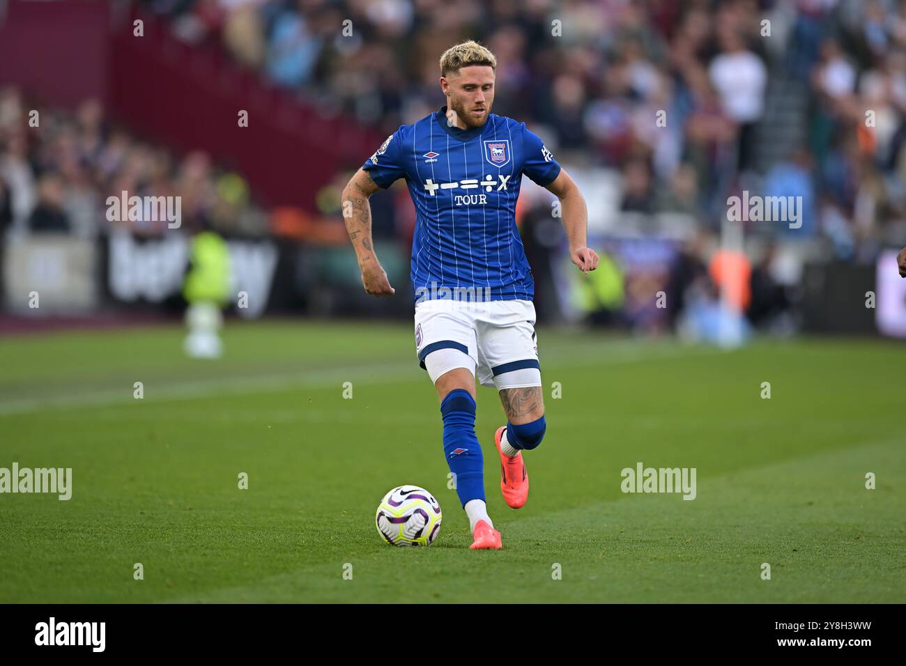 London, UK. 5th Oct, 2024. Wes Burns of Ipswich Town during the West ...