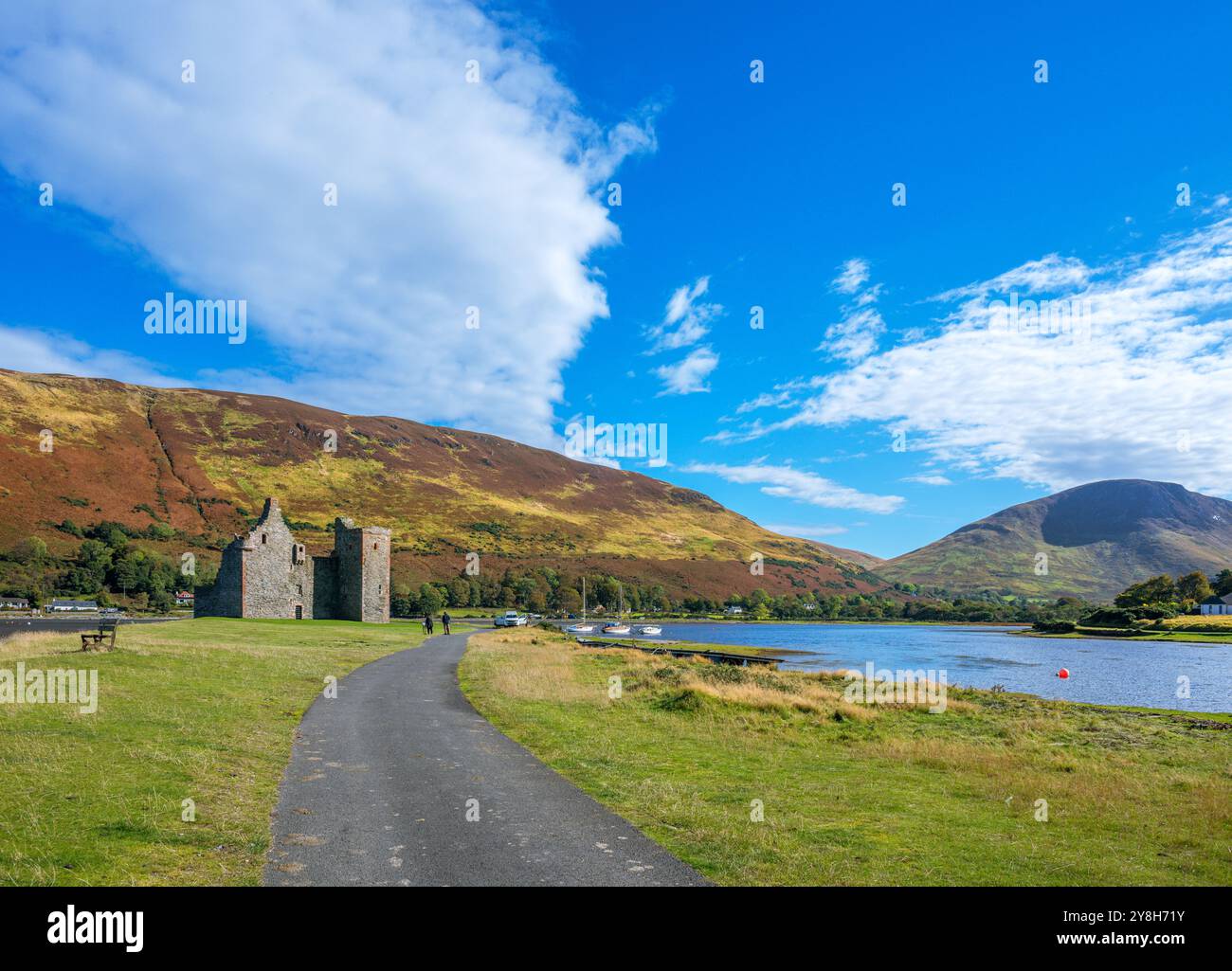Lochranza castle arran hi-res stock photography and images - Alamy