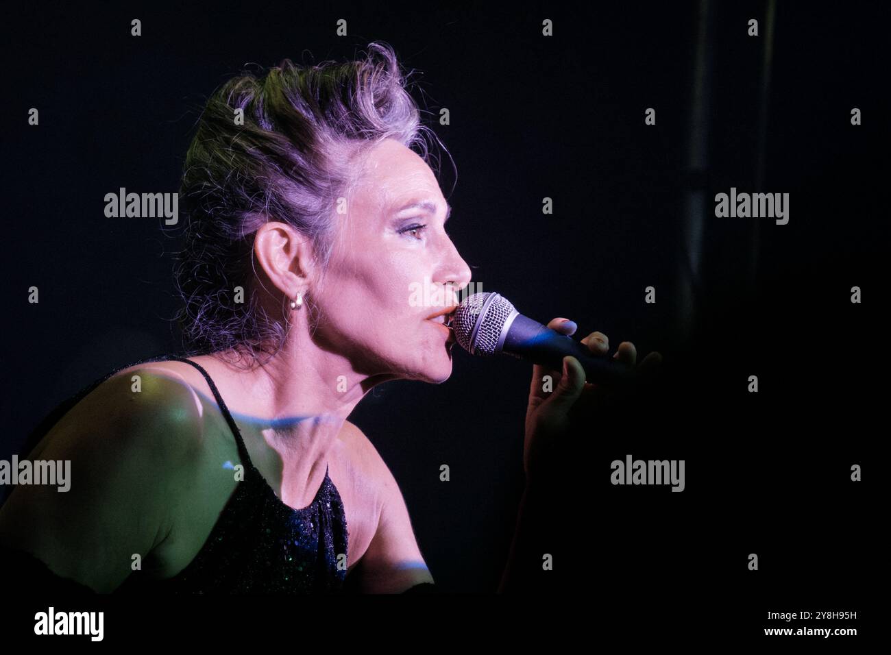 A close up picture of Mona Soyoc, lead singer of Kas Product Reloaded ...