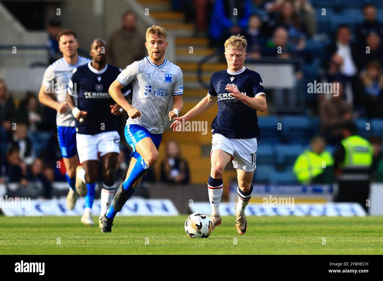 5th October 2024; Dens Park, Dundee, Scotland: Scottish Premiership ...