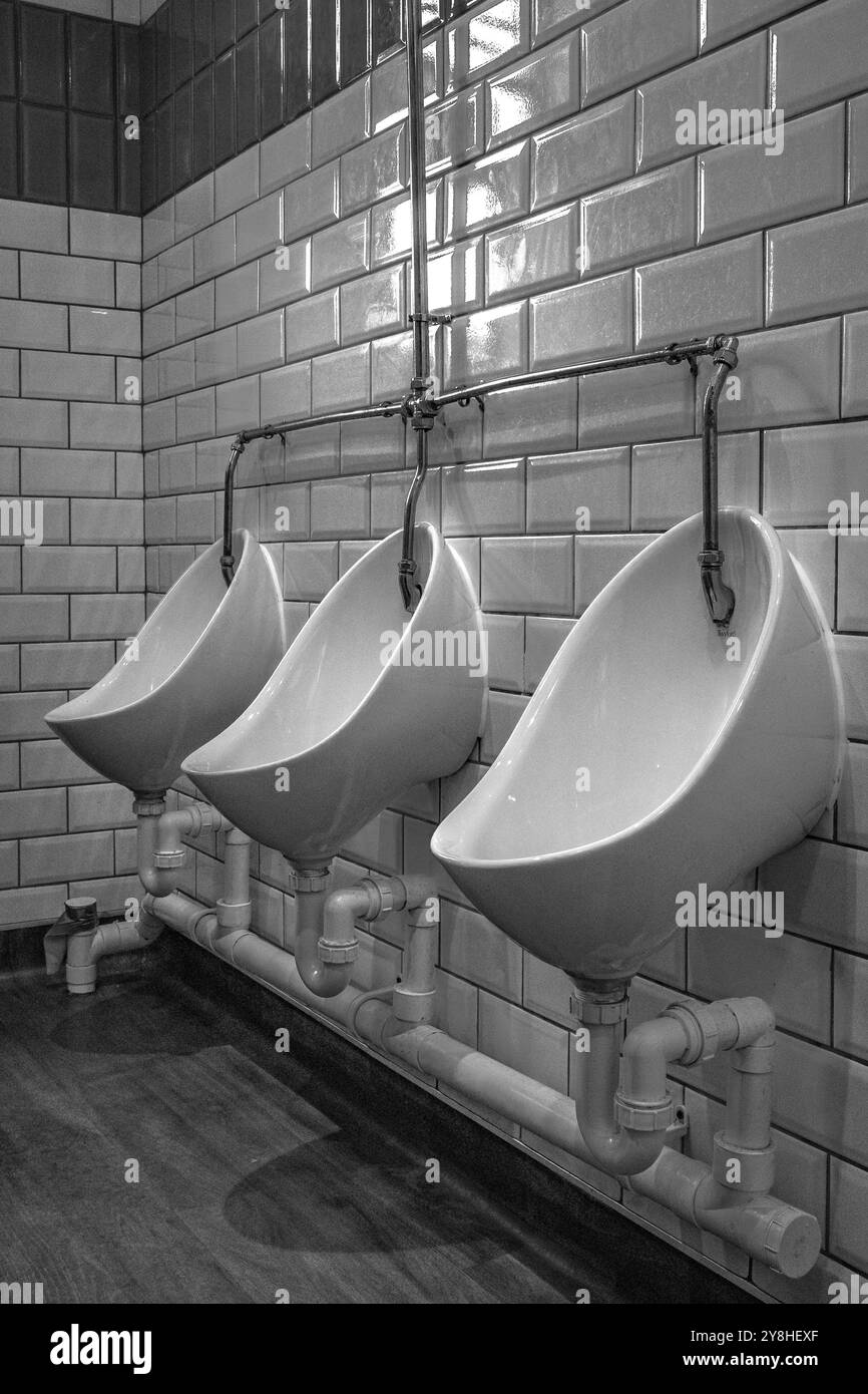 Victorian urinal hi-res stock photography and images - Alamy