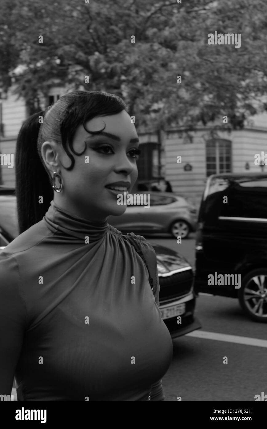 Womenswear fashion collection Black and White Stock Photos & Images - Alamy