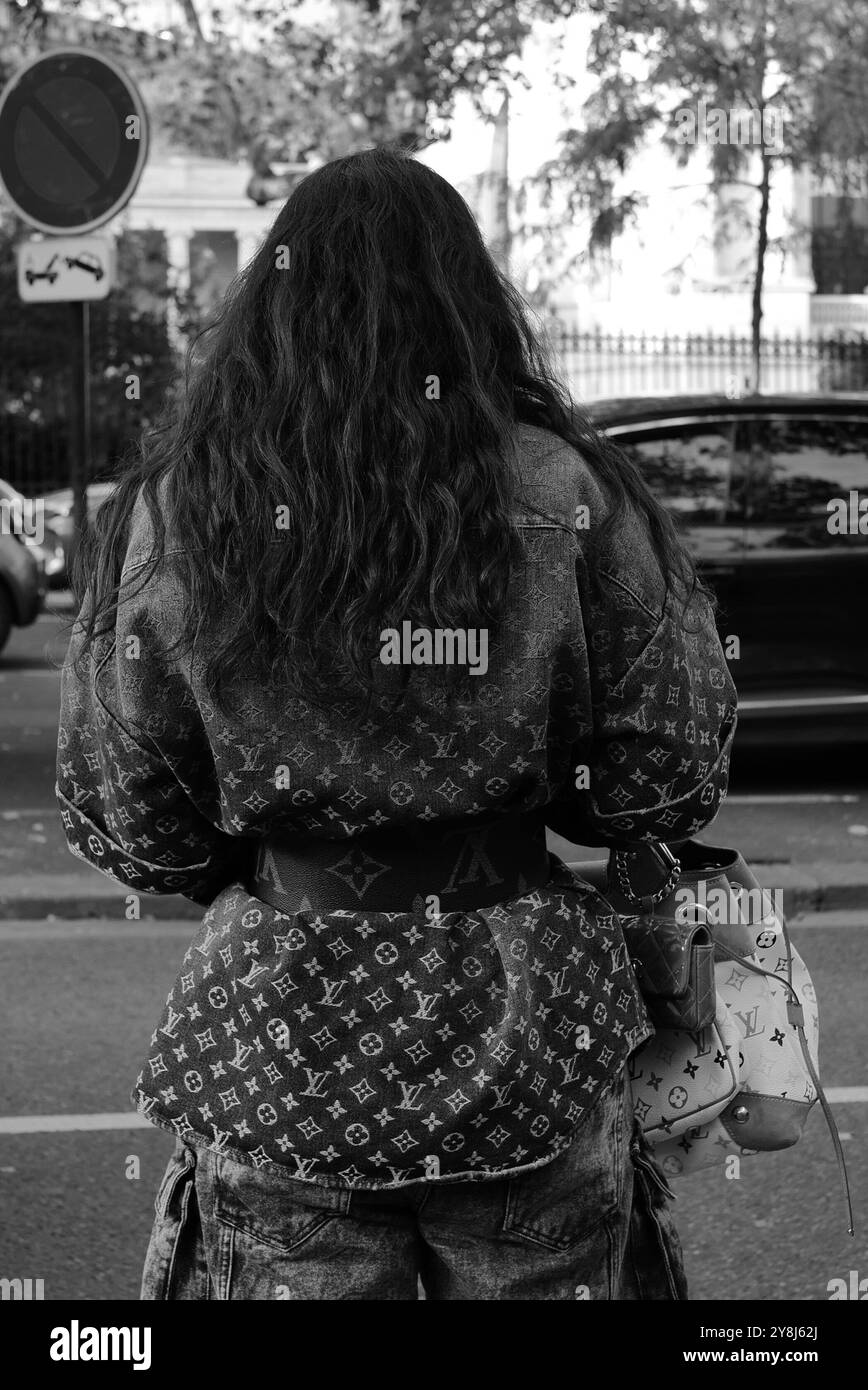 Womens designer luxury fashion Black and White Stock Photos & Images ...