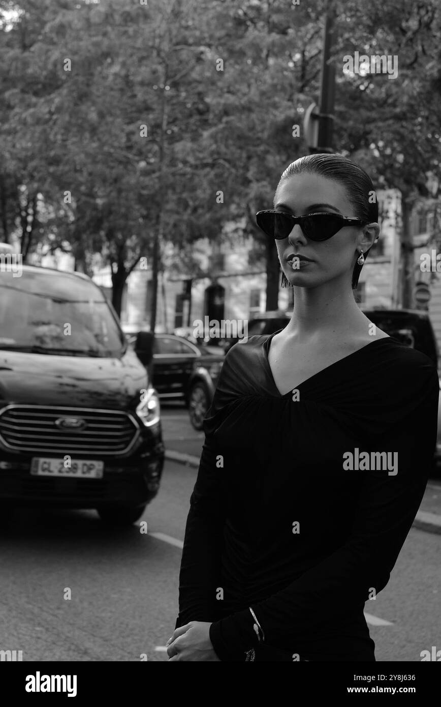 Luxury fashion brands paris Black and White Stock Photos & Images - Alamy