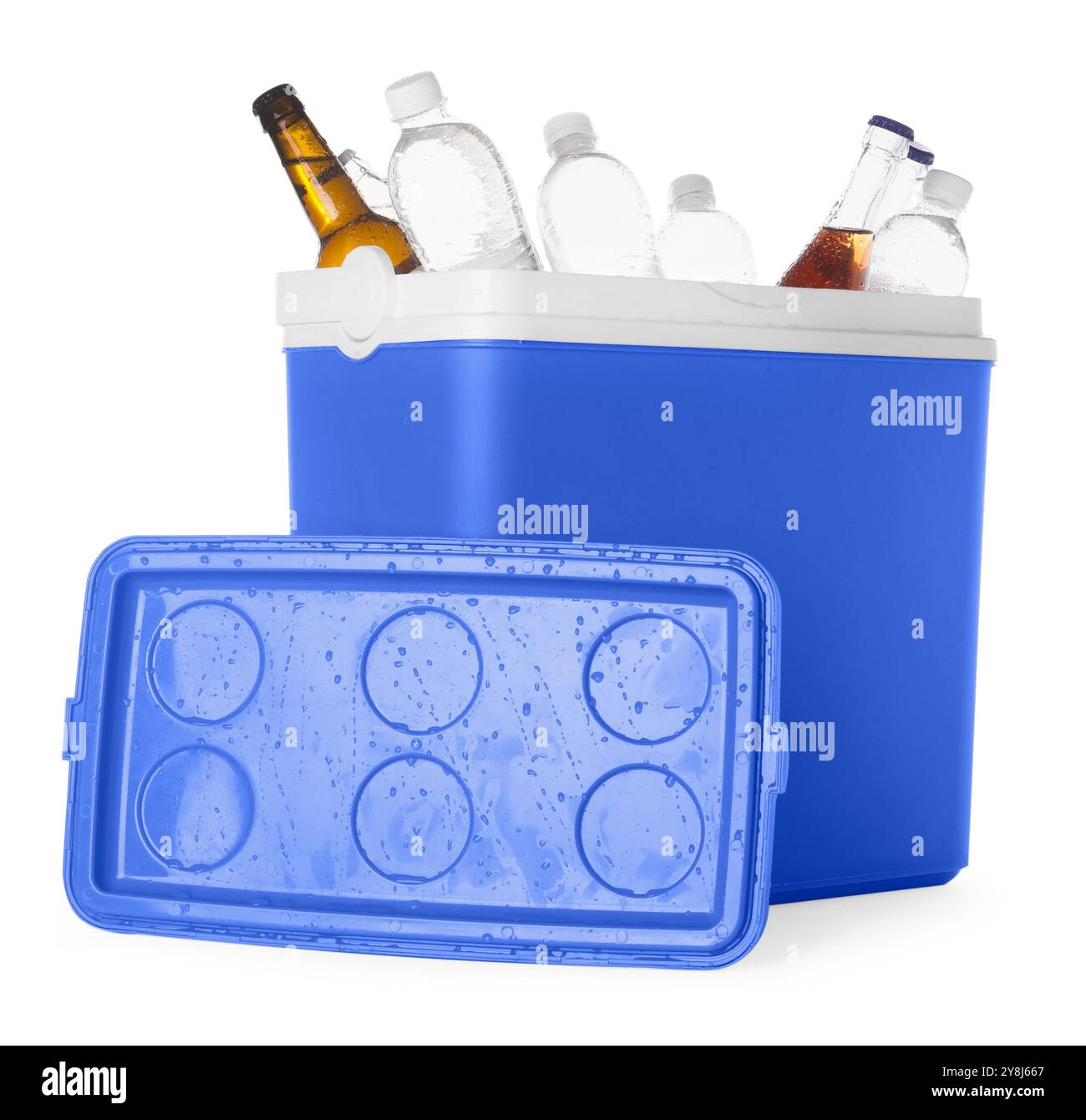 Many bottles of drinks in cooler box isolated on white Stock Photo - Alamy