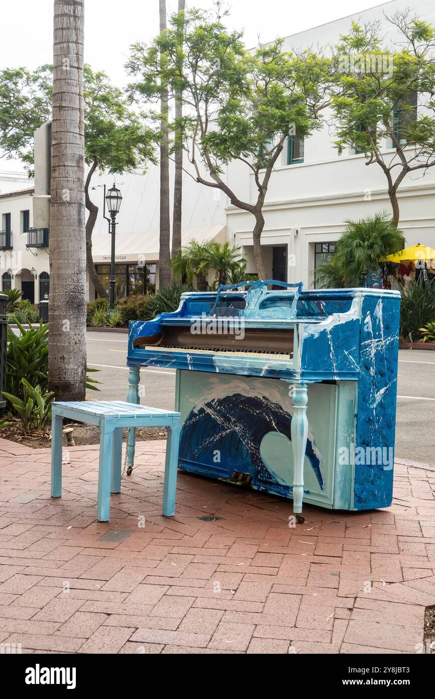 PIANOS ON STATE is an annual art installation for putting music out on ...