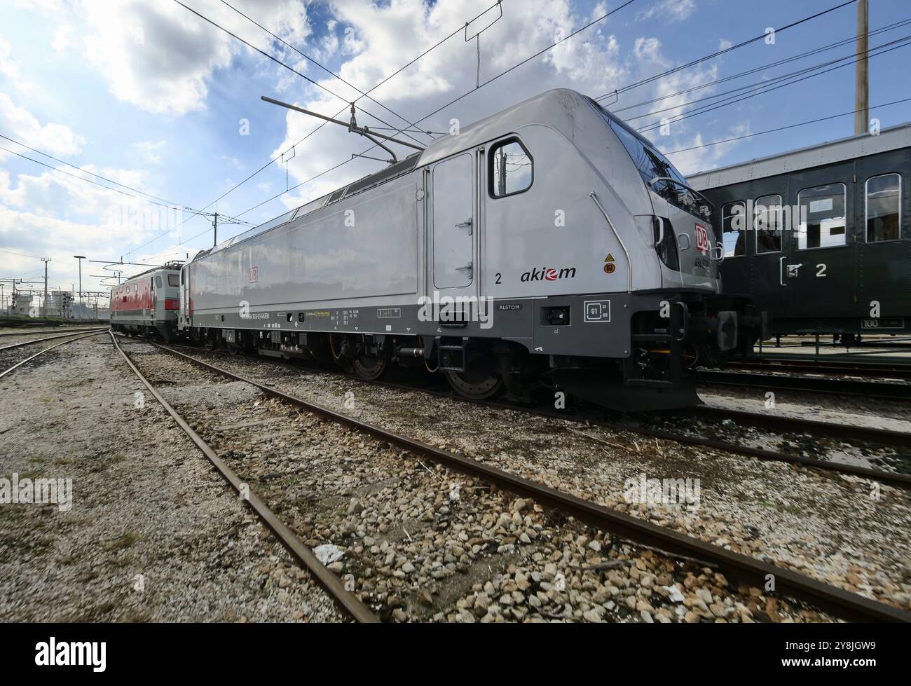 Historic locomotives, guided tours, steam trains, railcars at the open ...