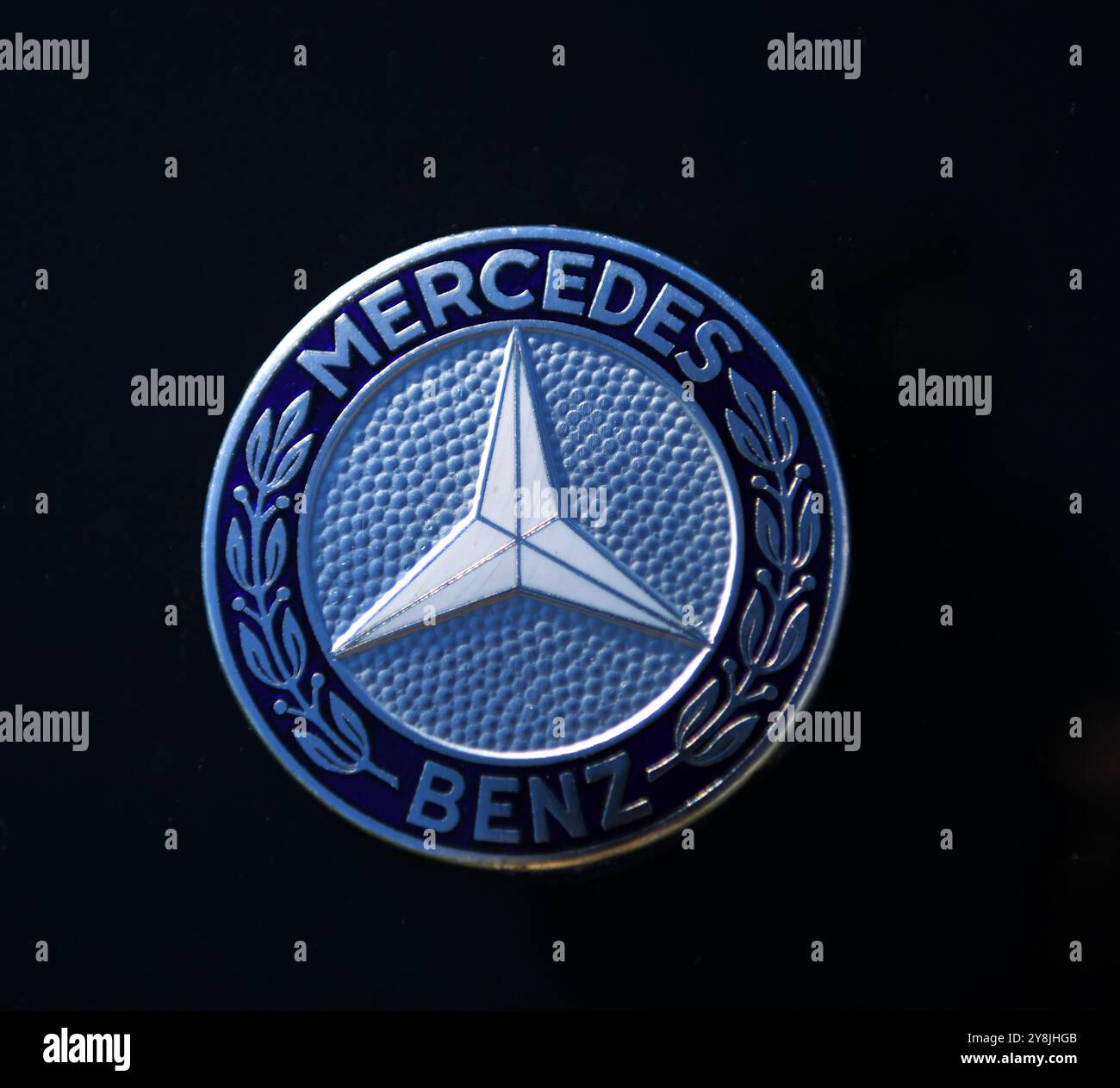 Mercedes 500 sl interior hi-res stock photography and images - Alamy