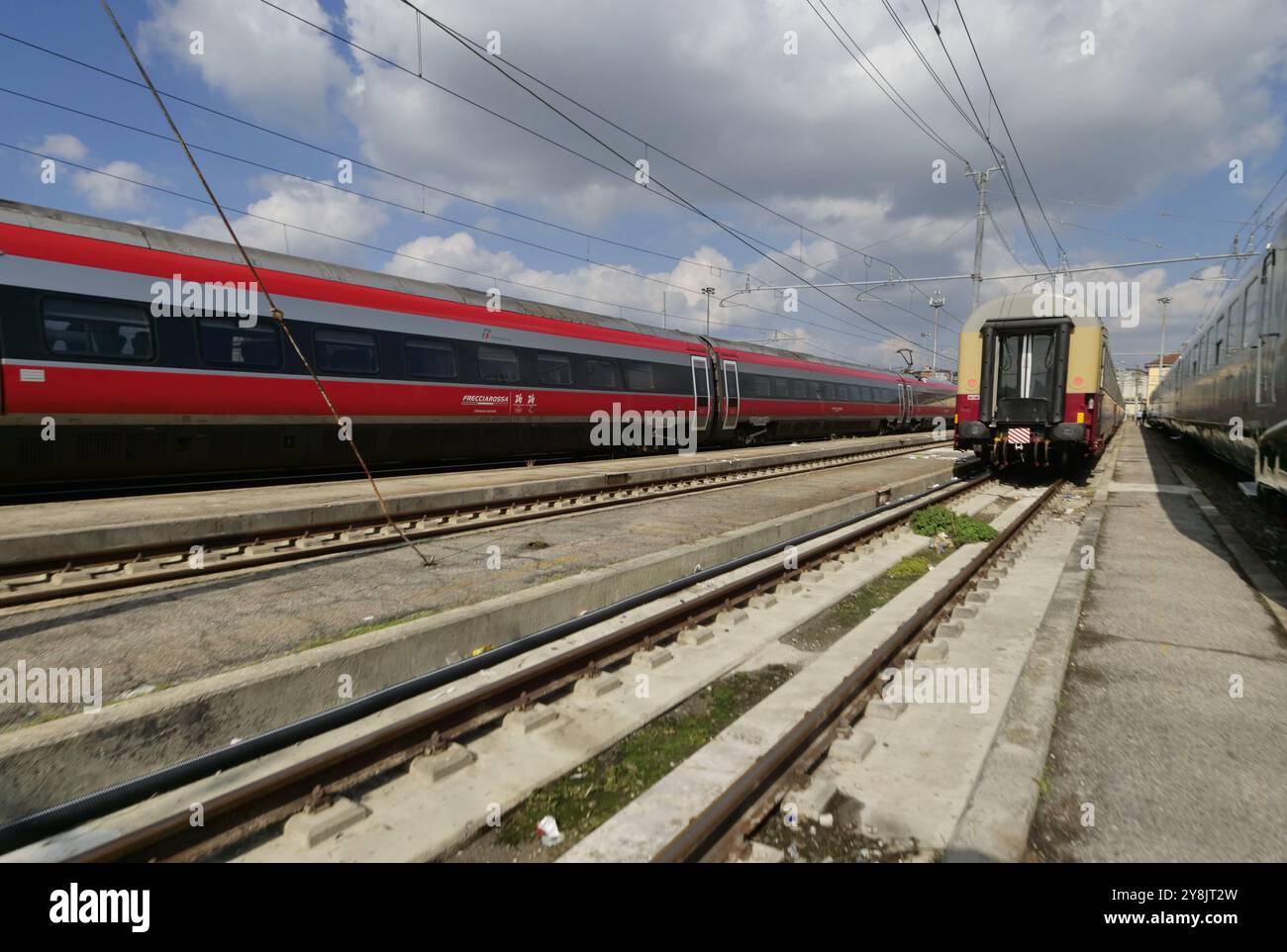 Historic locomotives, guided tours, steam trains, railcars at the open ...