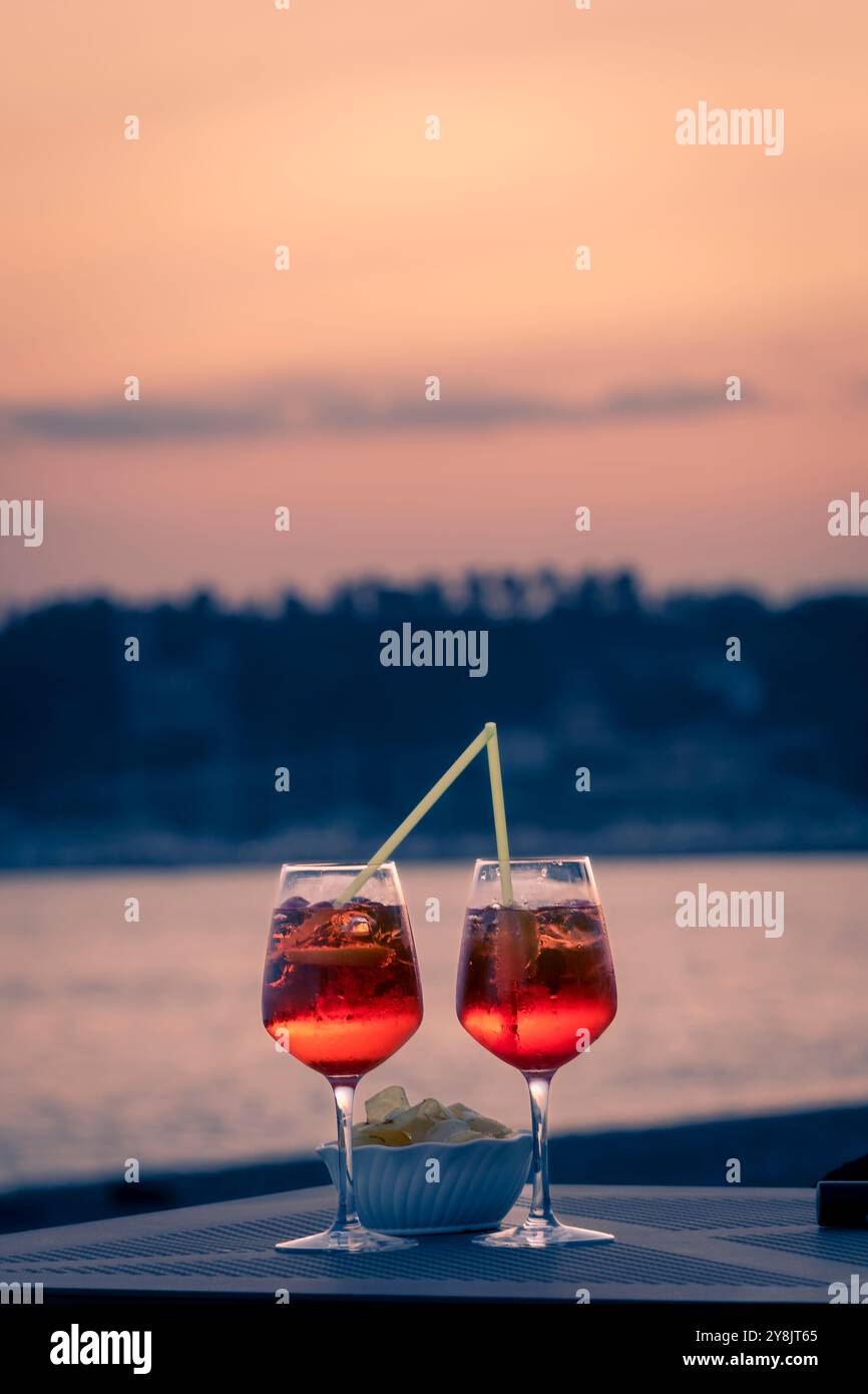 Spritz, aperitif, beach, sunset. What else Stock Photo - Alamy
