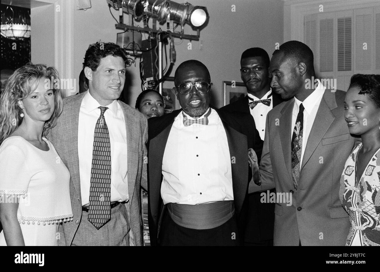 Steve Young and girlfriend with Jerry Rice and wife Jacqueline Oakland ...
