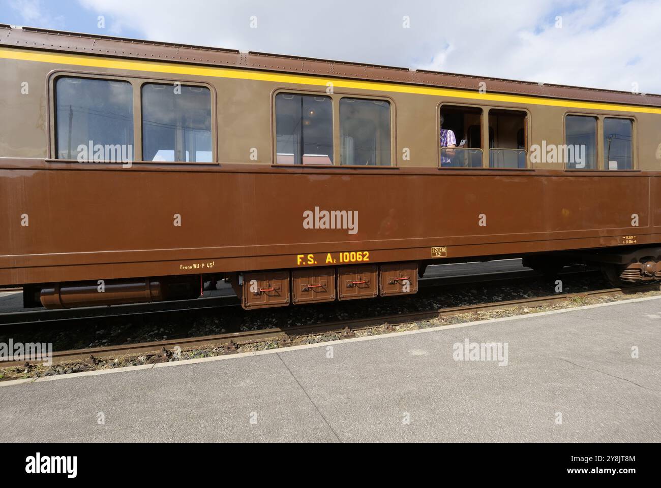 Historic locomotives, guided tours, steam trains, railcars at the open ...