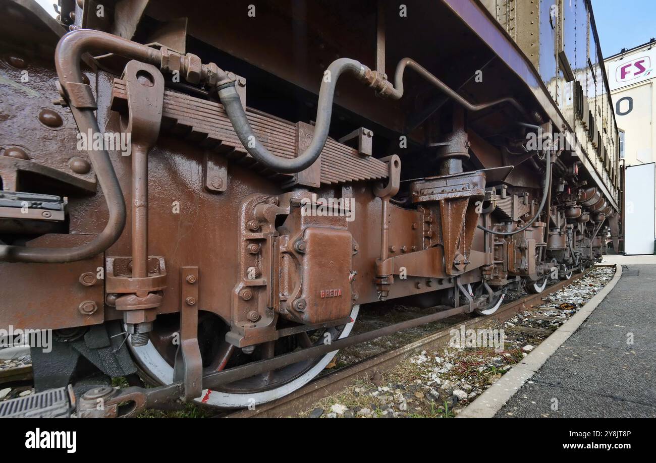 Historic locomotives, guided tours, steam trains, railcars at the open ...