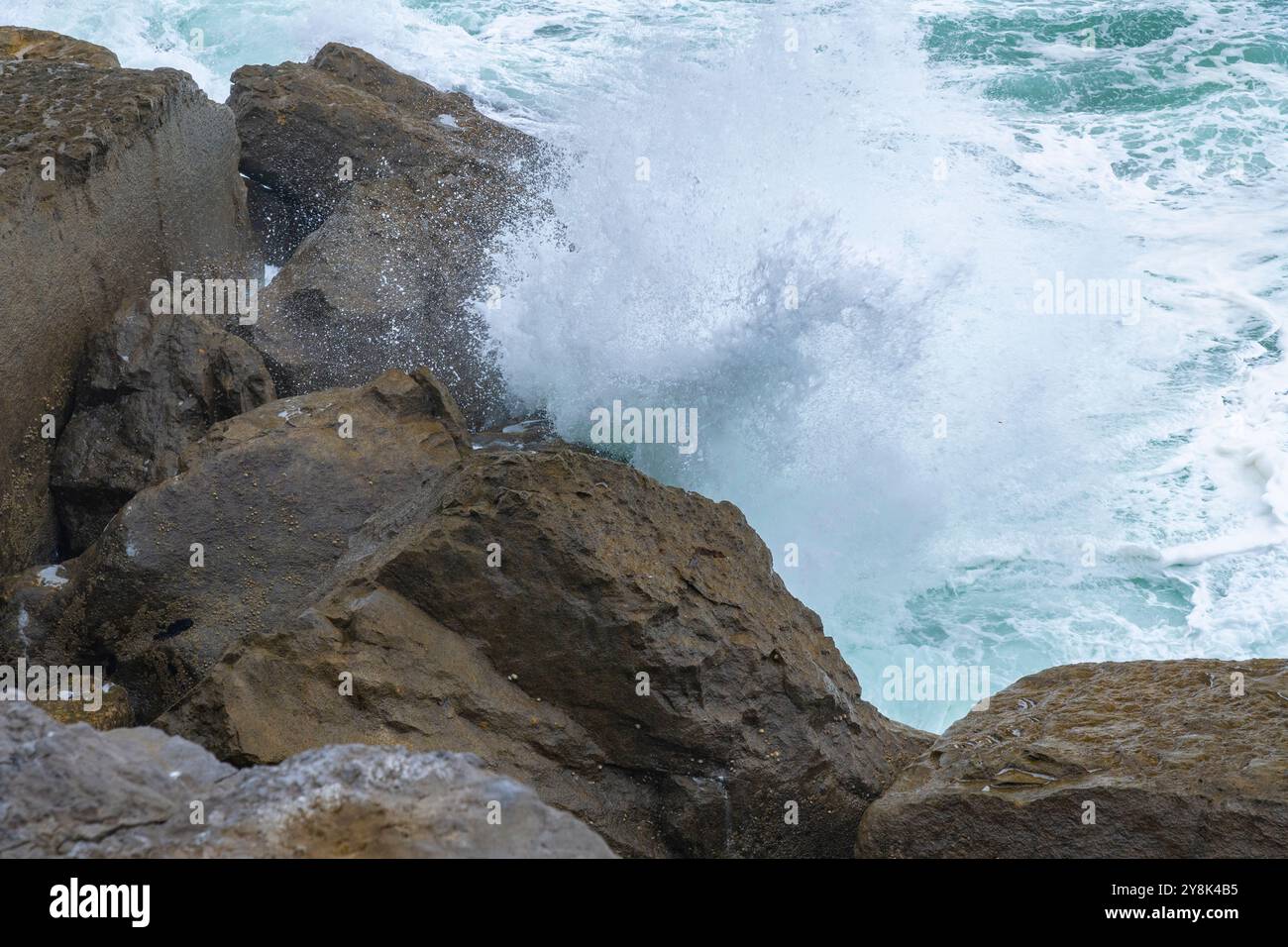Atlantic Ocean waves Crashing Against Ballyryan Cliffs Stock Photo - Alamy