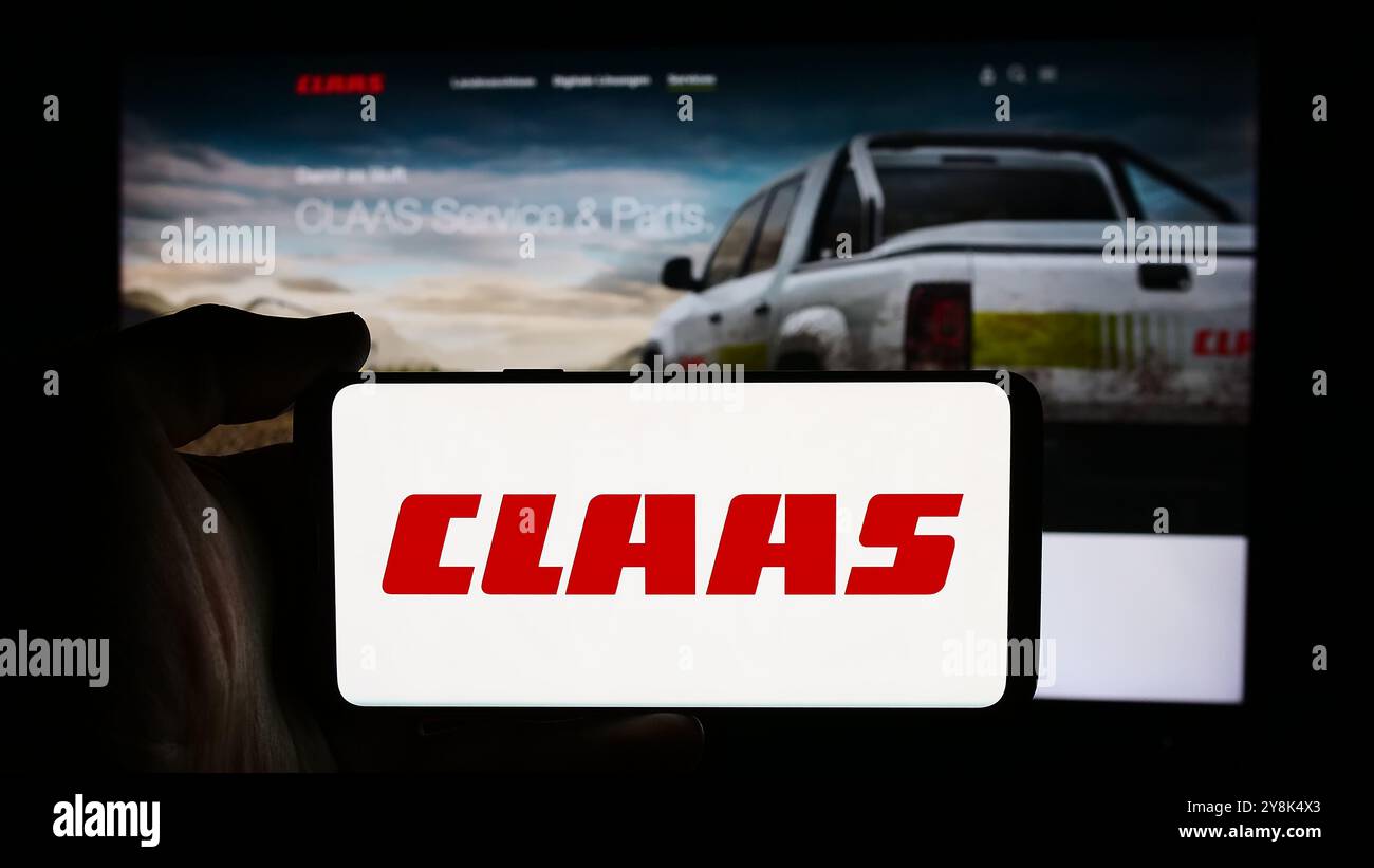 Claas logo hi-res stock photography and images - Alamy
