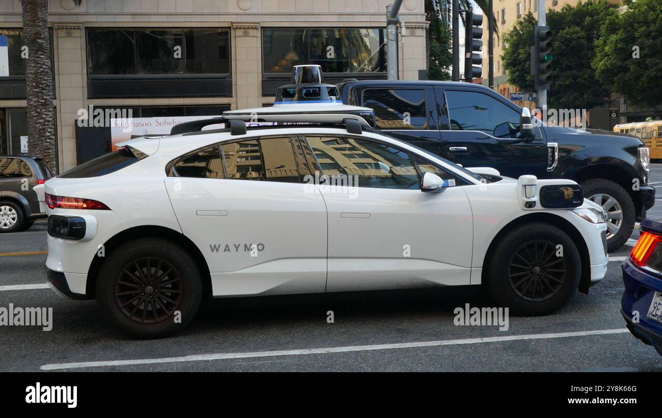 Los Angeles, California, USA 5th October 2024 Waymo Driverless Car ...
