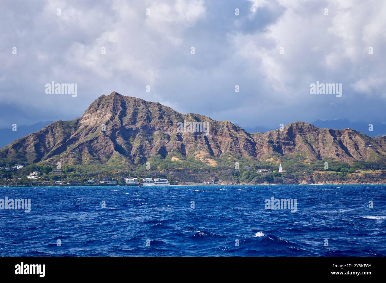Panoramic mountain view honolulu hi-res stock photography and images ...