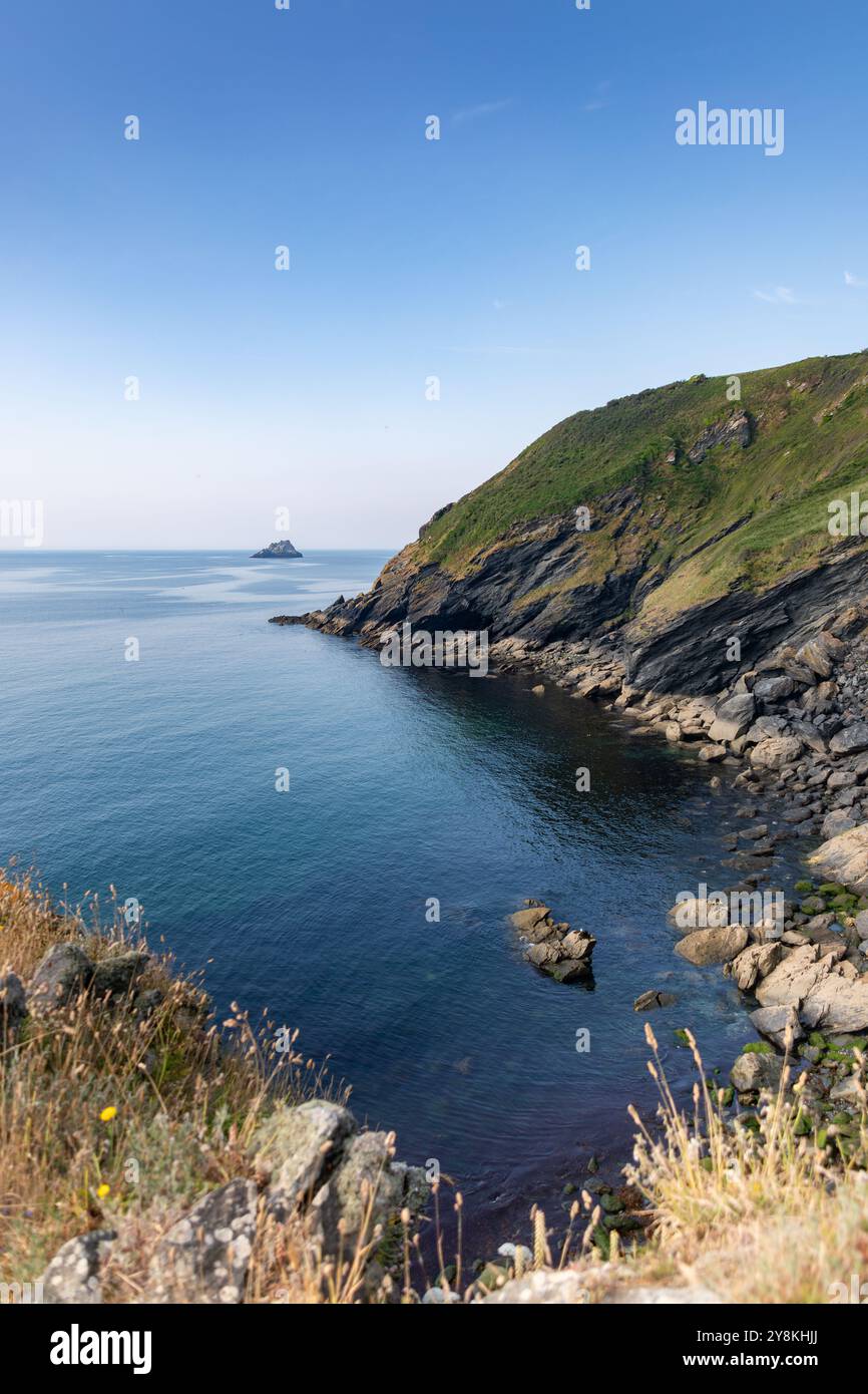 South cornwall coast cliffs and English channel Stock Photo - Alamy
