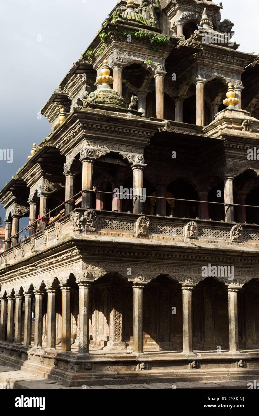 Kathmandu, Nepal. Traditional architecture Stock Photo - Alamy