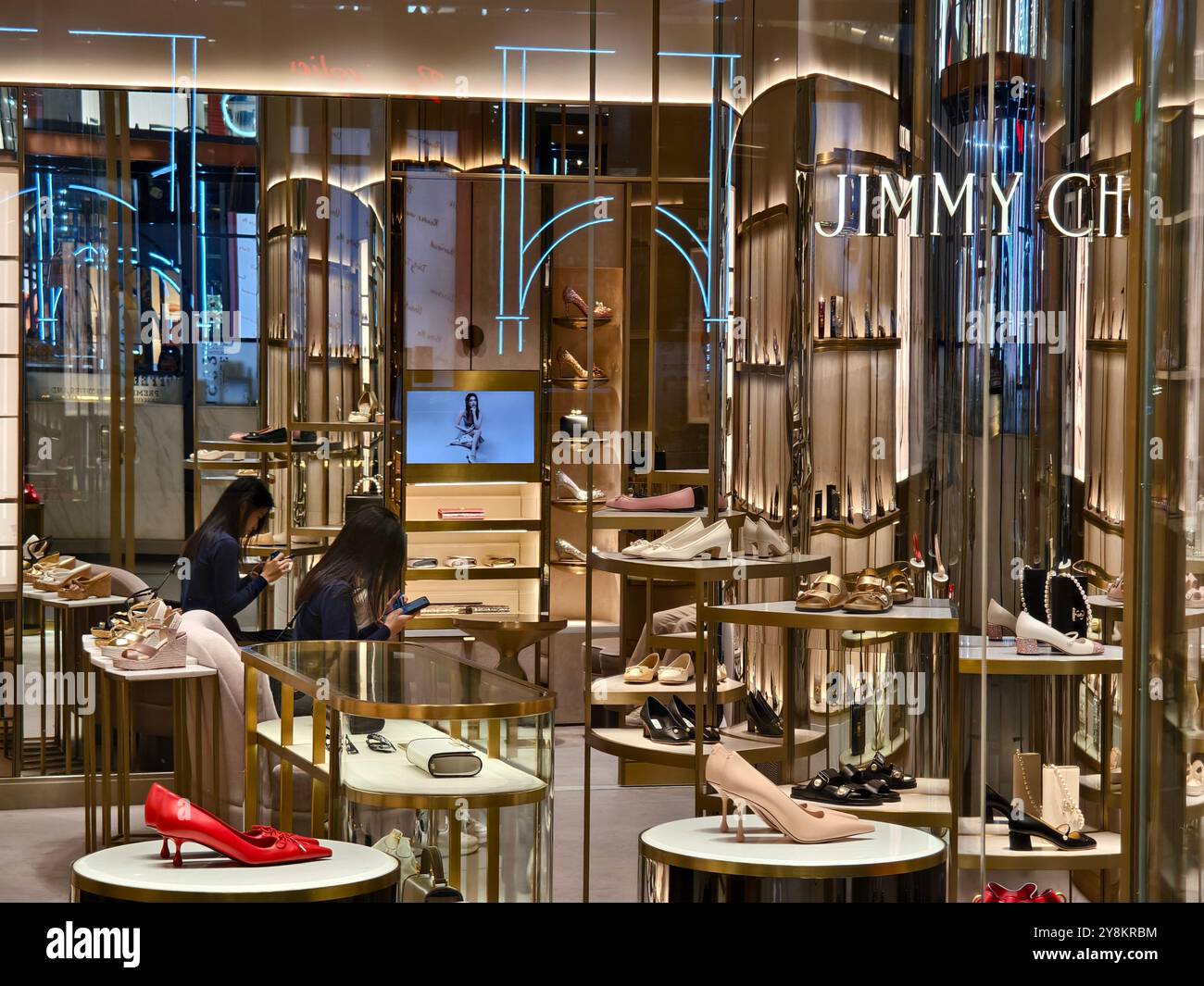 KUALA LUMPUR, MALAYSIA - AUGUST 28, 2024: Jimmy Choo brand retail shop ...