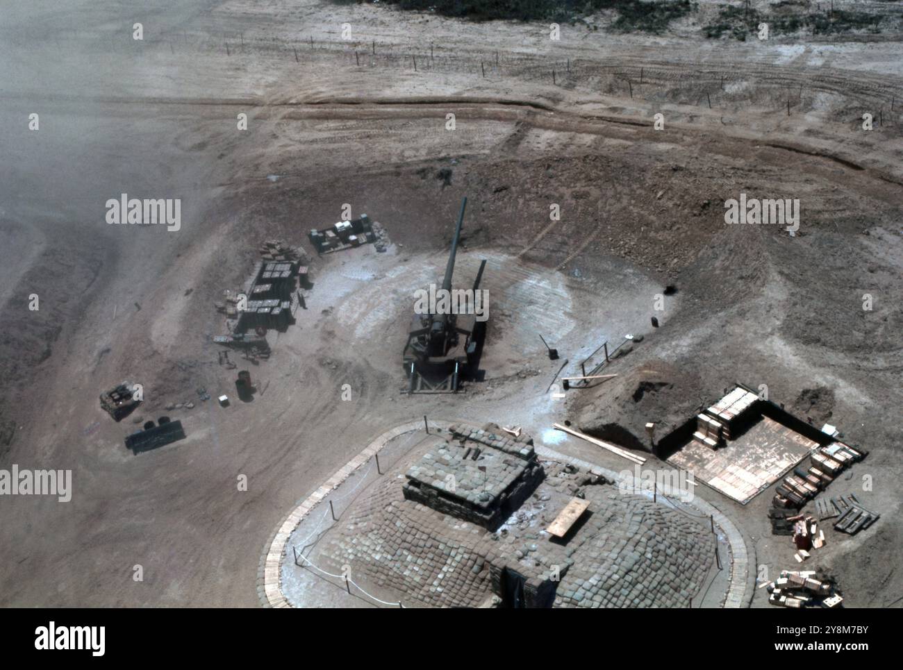 Vietnam War - USA / USA Army M107 Self Propelled Gun 175mm / 175 mm ...