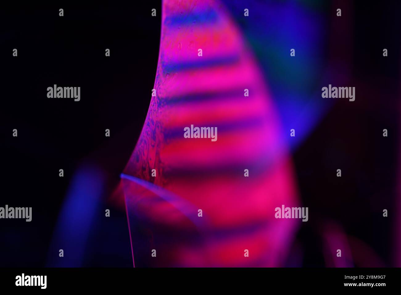 Red and purple fluid pattern, fluid background, plasma, fluid movement ...