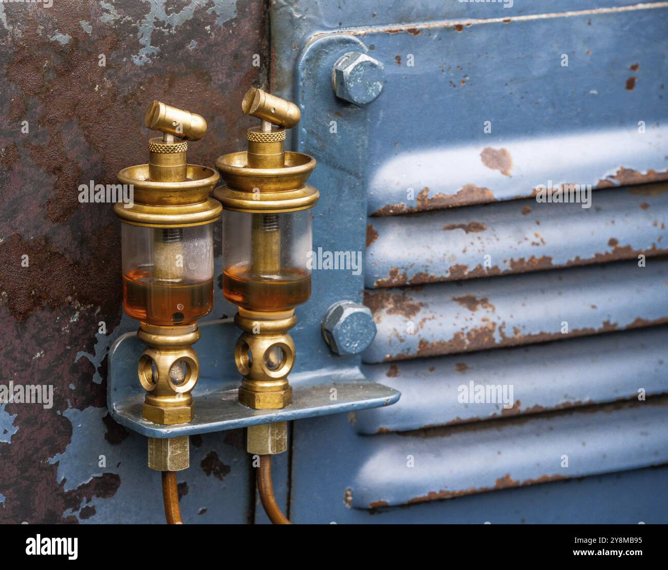 Detail of an old historic tractor old-timer motor Stock Photo - Alamy