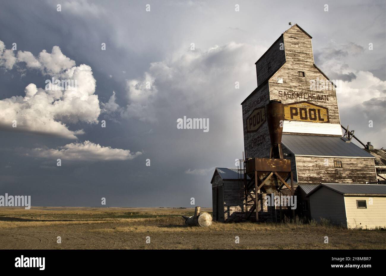 Storm Clouds Canada rural countryside Prairie Scene Stock Photo - Alamy