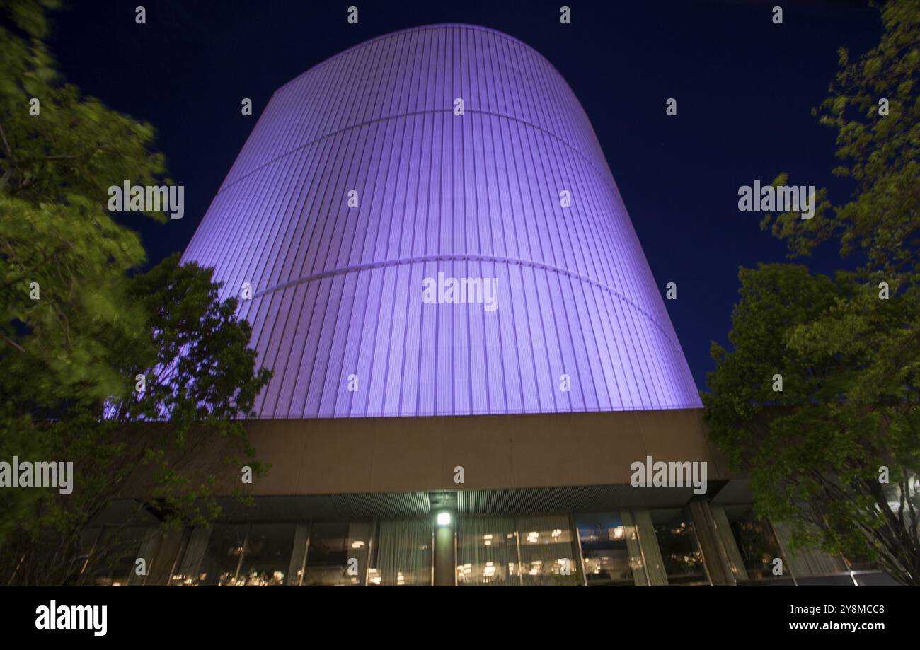 City Hall Toronto downtown curved architecture building Stock Photo - Alamy