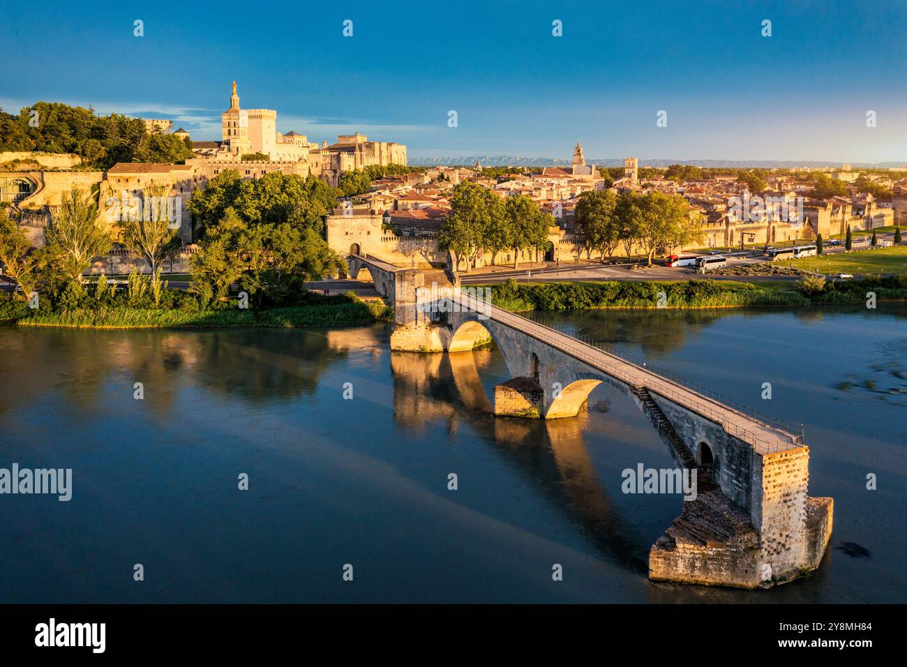 Beautiful view of Avignon with famous bridge Saint-Benezet, medieval ...