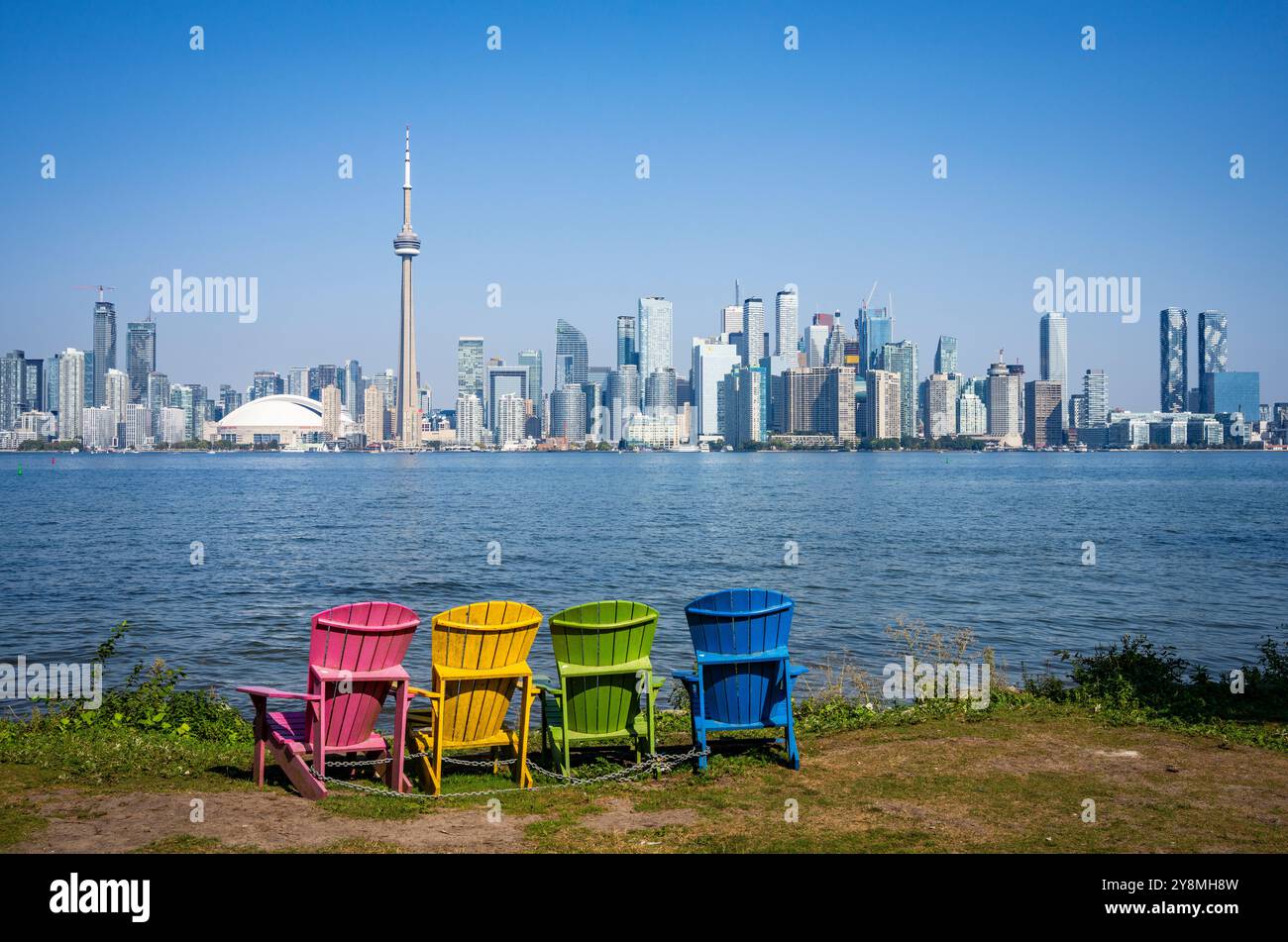 Toronto skyline from Centre Island Stock Photo - Alamy