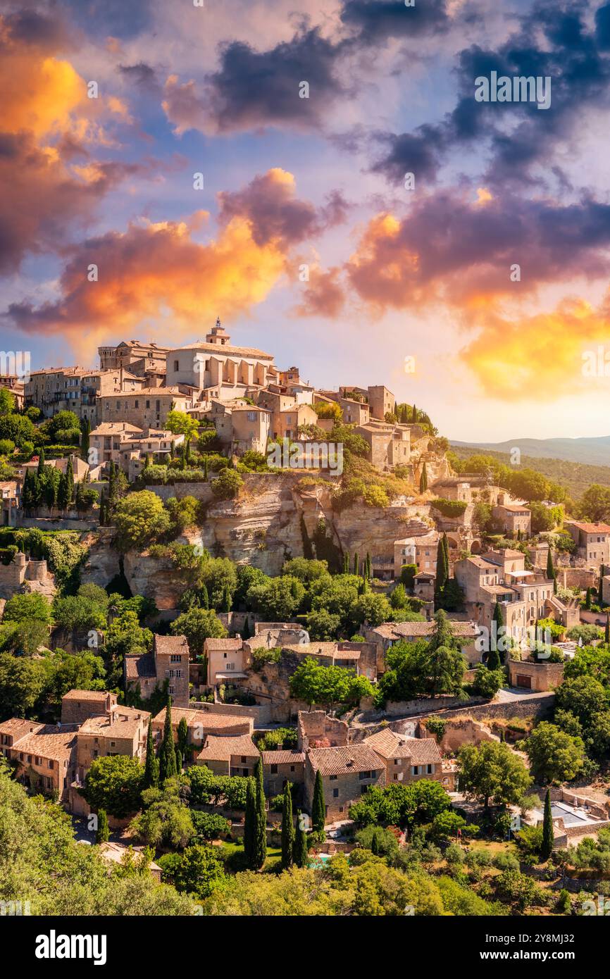 View on Gordes, a small typical town in Provence, France. Discover the ...