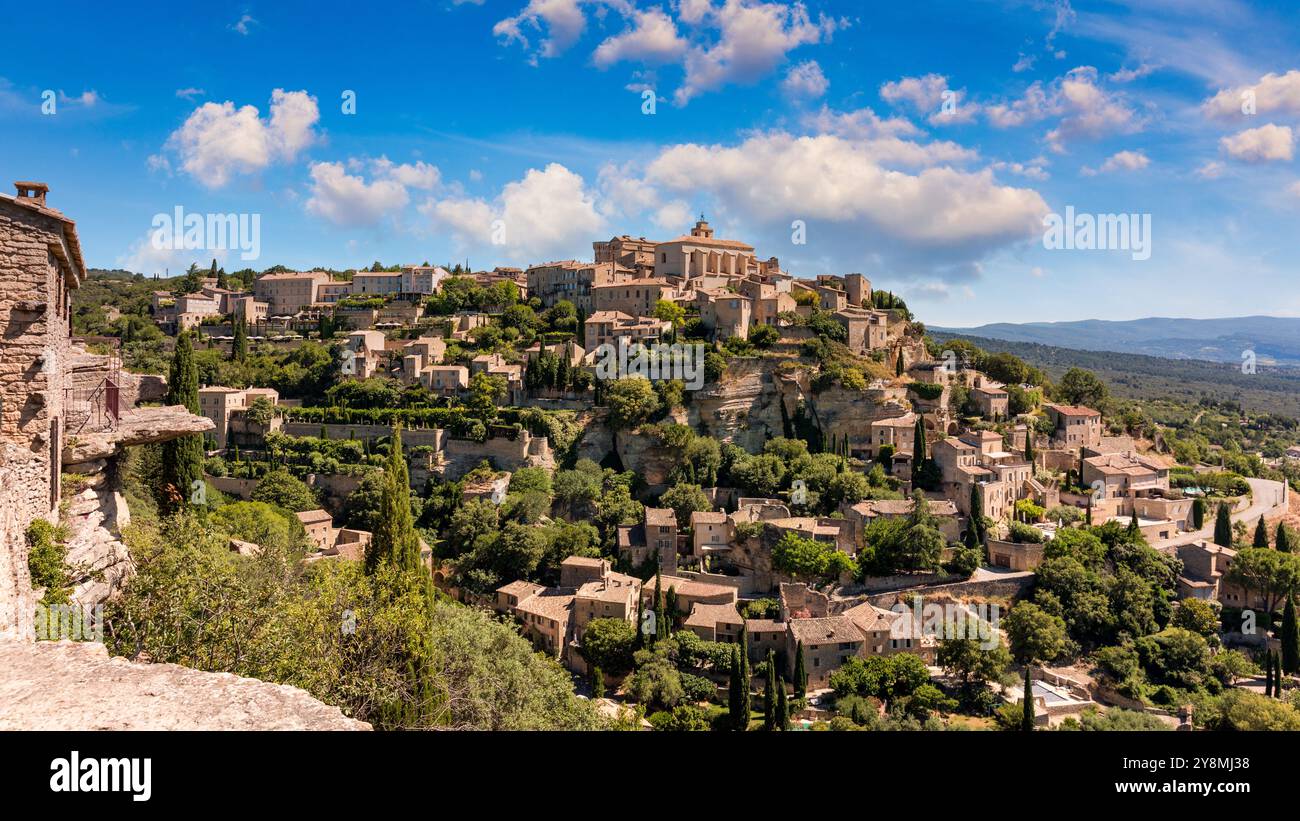 View on Gordes, a small typical town in Provence, France. Discover the ...